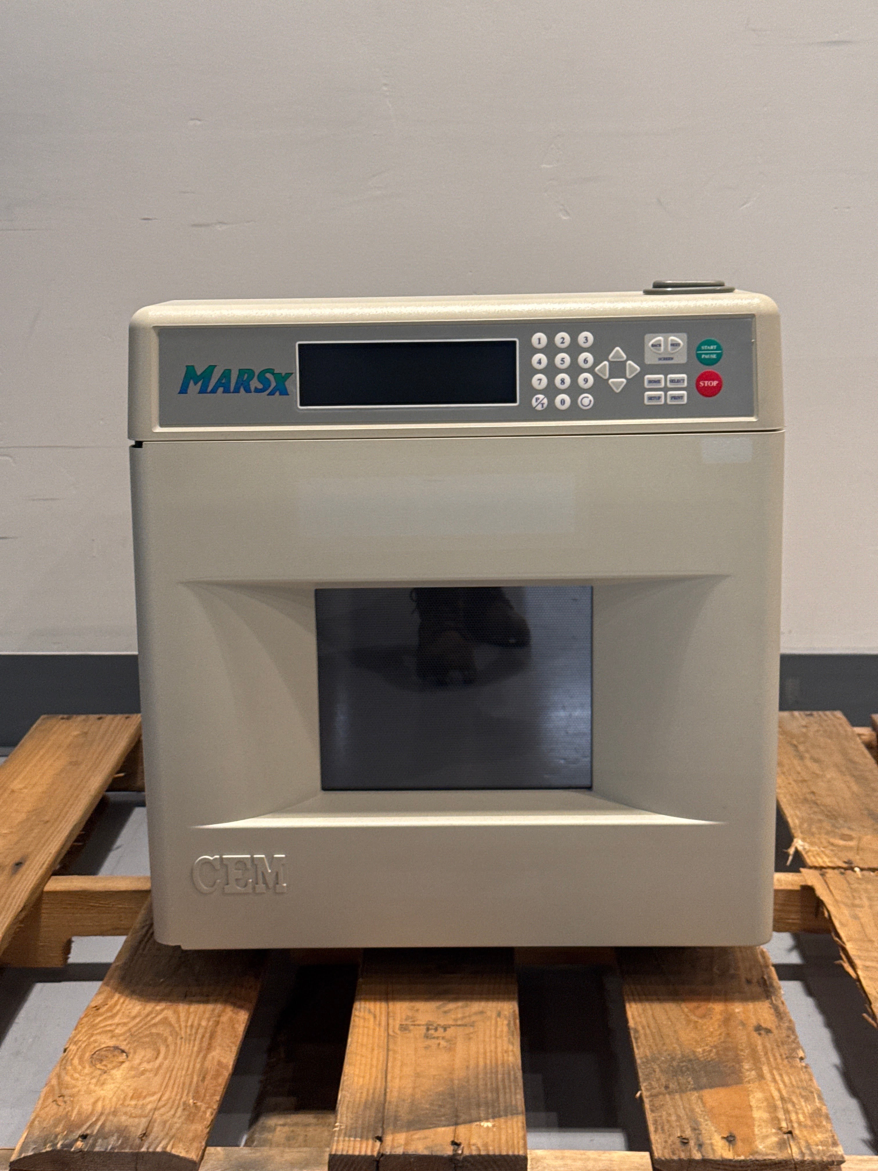CEM 907600 MARSx Unit Laboratory Microwave With CEM Control Vessel - A – NTC Tech