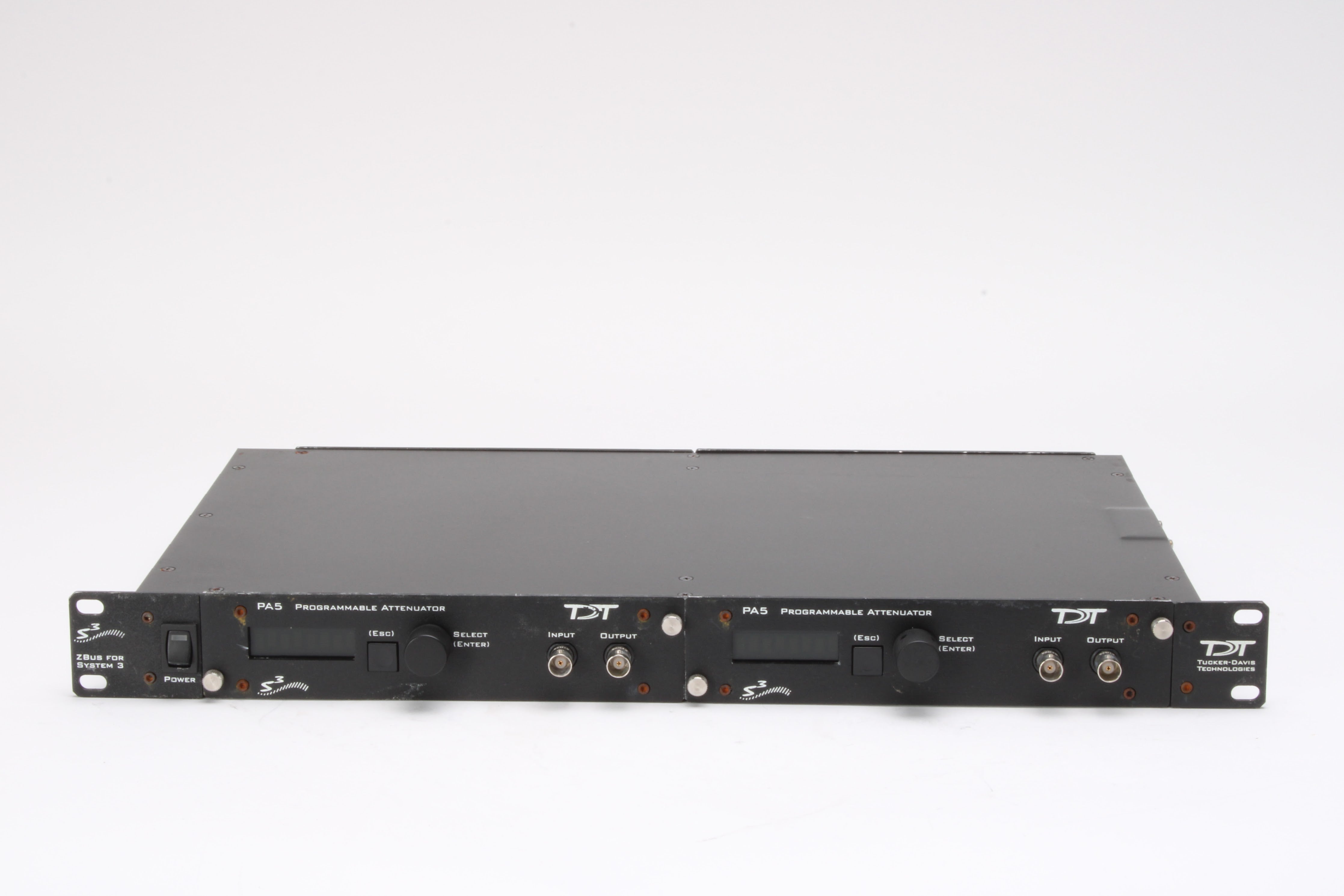 Tucker-Davis Technologies 2x: PA5 Programmable Attenuator & 1x: F15 BI ...