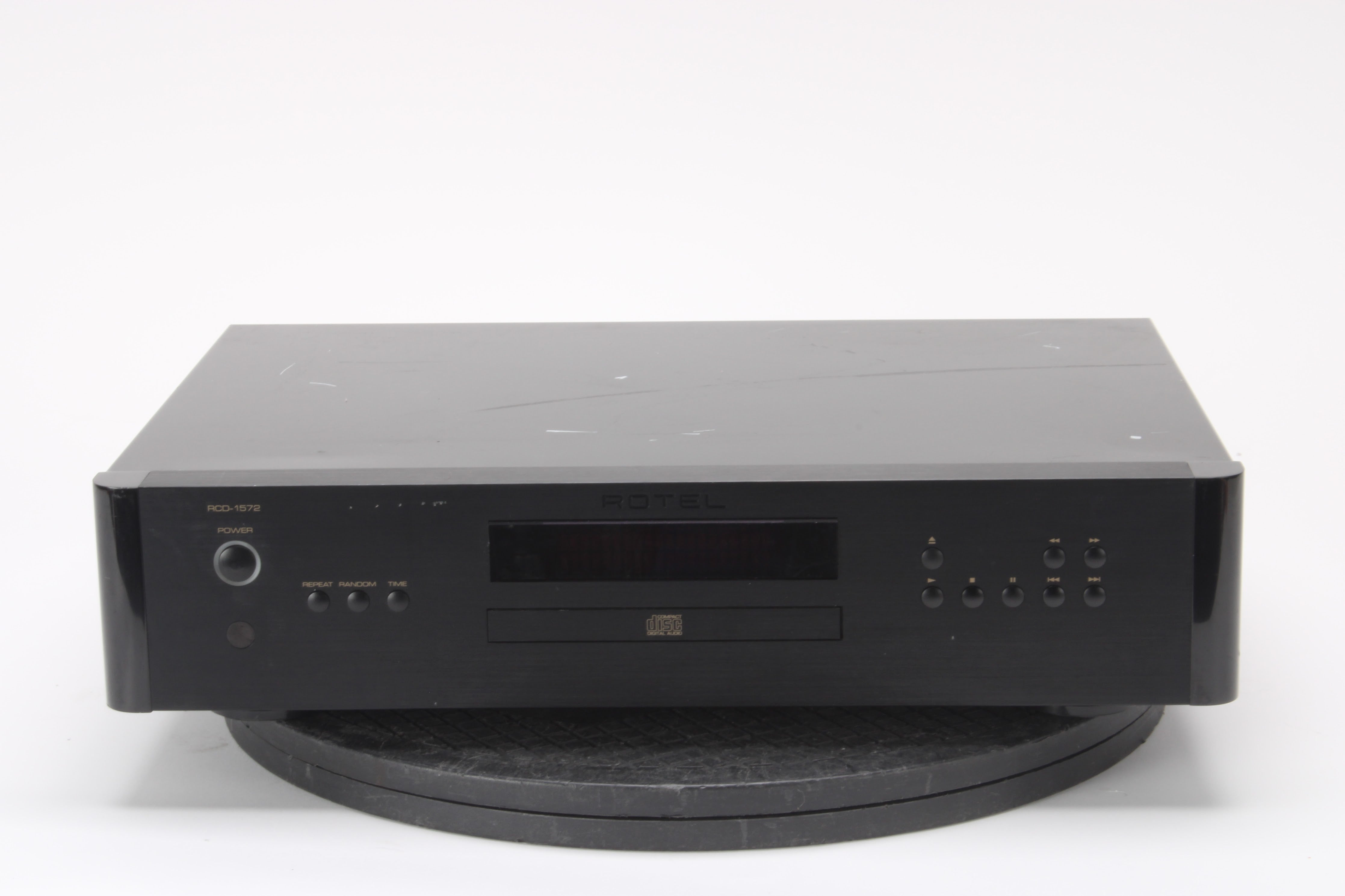 Rotel RCD-1572 High Performance Stereo CD Player - AS IS – NTC Tech