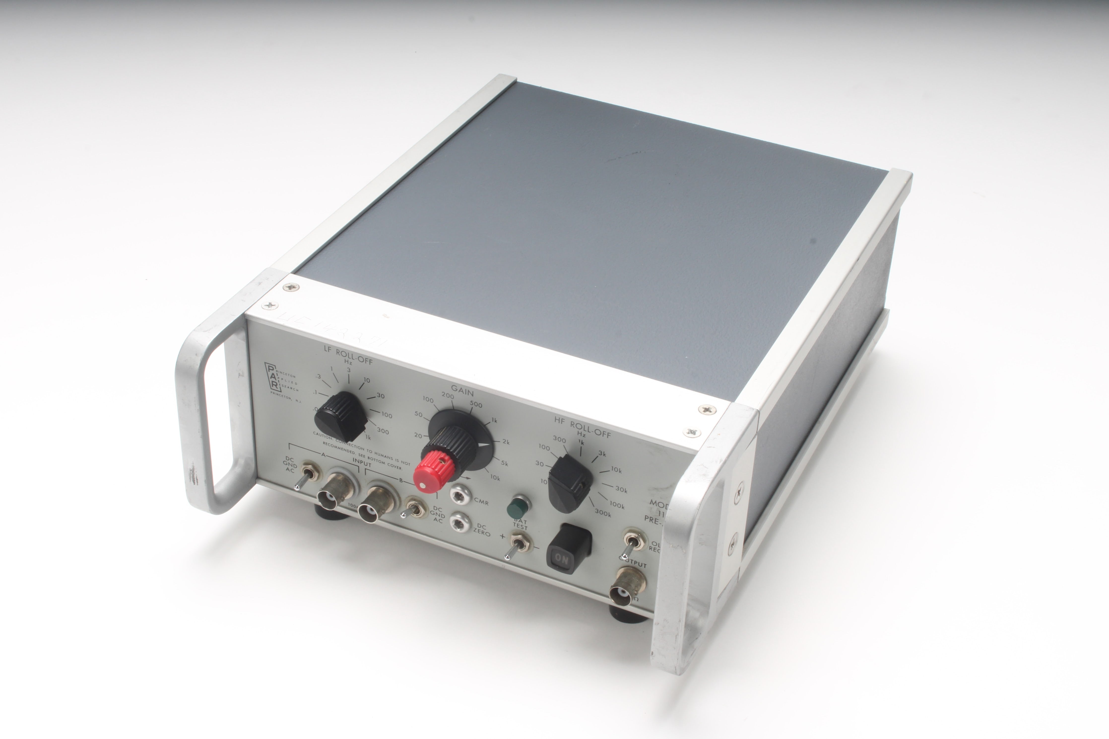 Princeton Applied Research 113 Low Noise Preamplifier Pre-Amp - AS IS ...