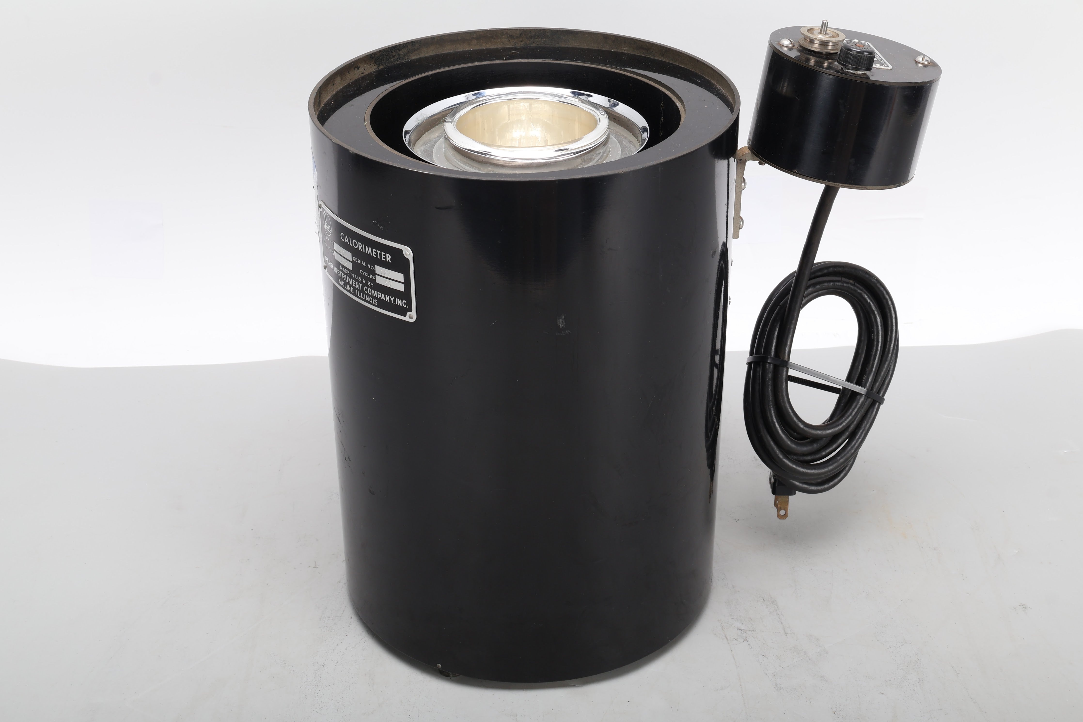 Parr Model 1411 Oxygen Bomb Calorimeter Vessel With Metal Insert – NTC Tech