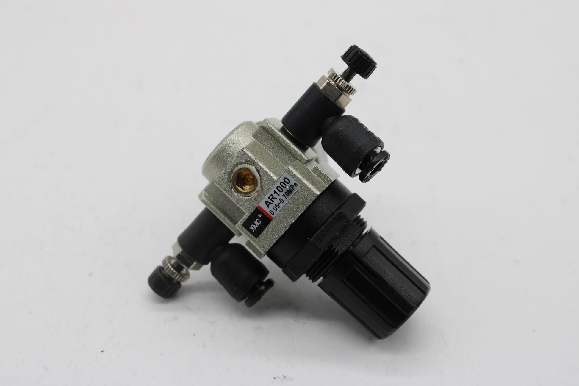 XMC AR1000 Pressure Regulating valve 0.05-0.70MPa With 09030004 Pressu ...