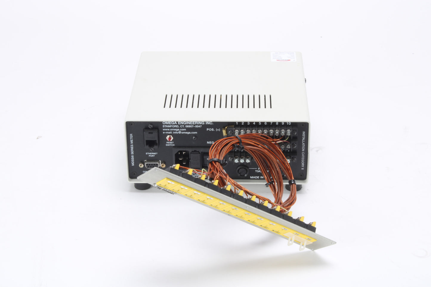 Omega MDSSi8 Benchtop Temperature Indicator With 12-Port K-Type Panel ...
