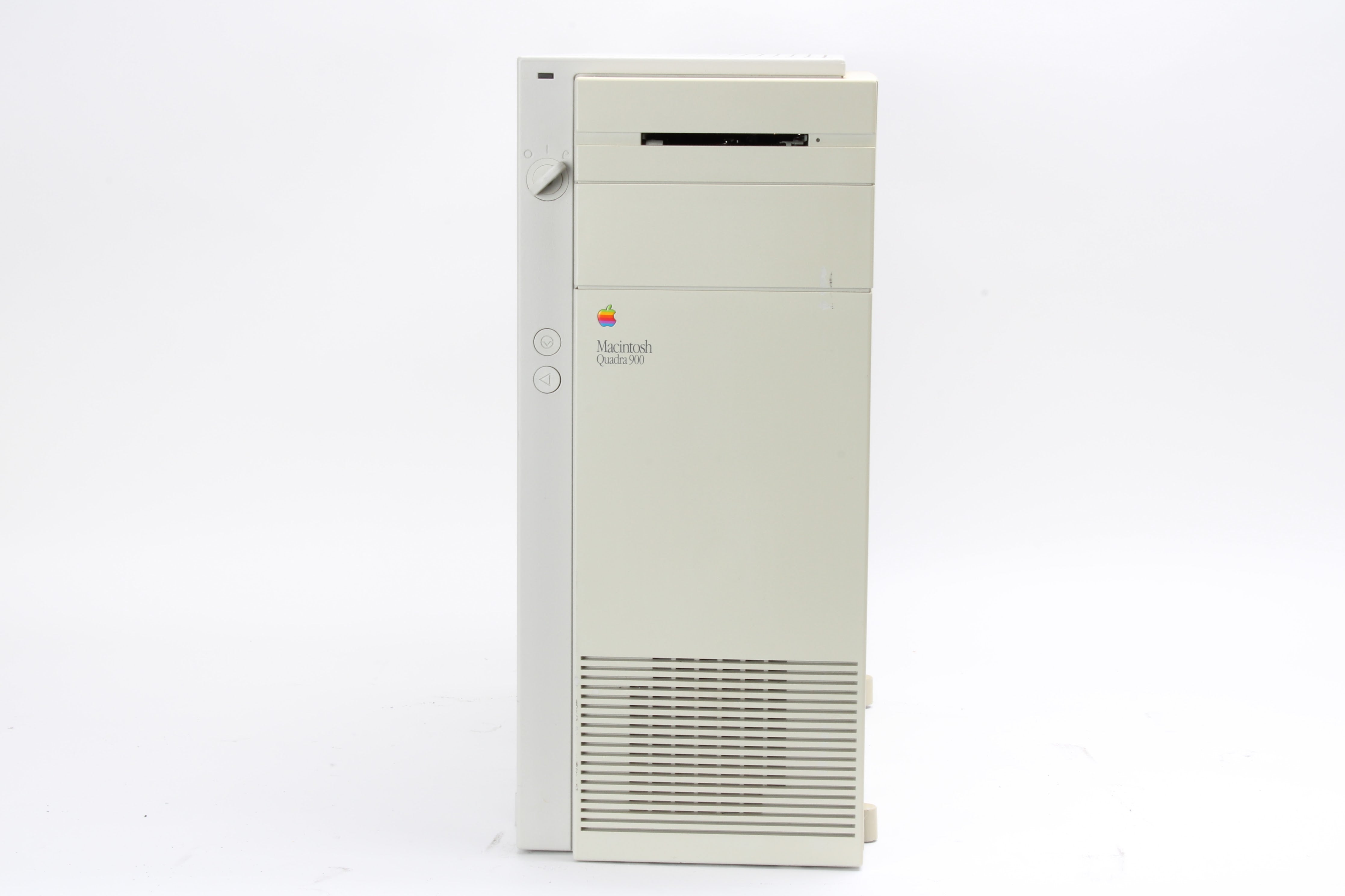 Apple Macintosh M4200 Quadra 900 Vintage Tower - Fair Condition – NTC Tech