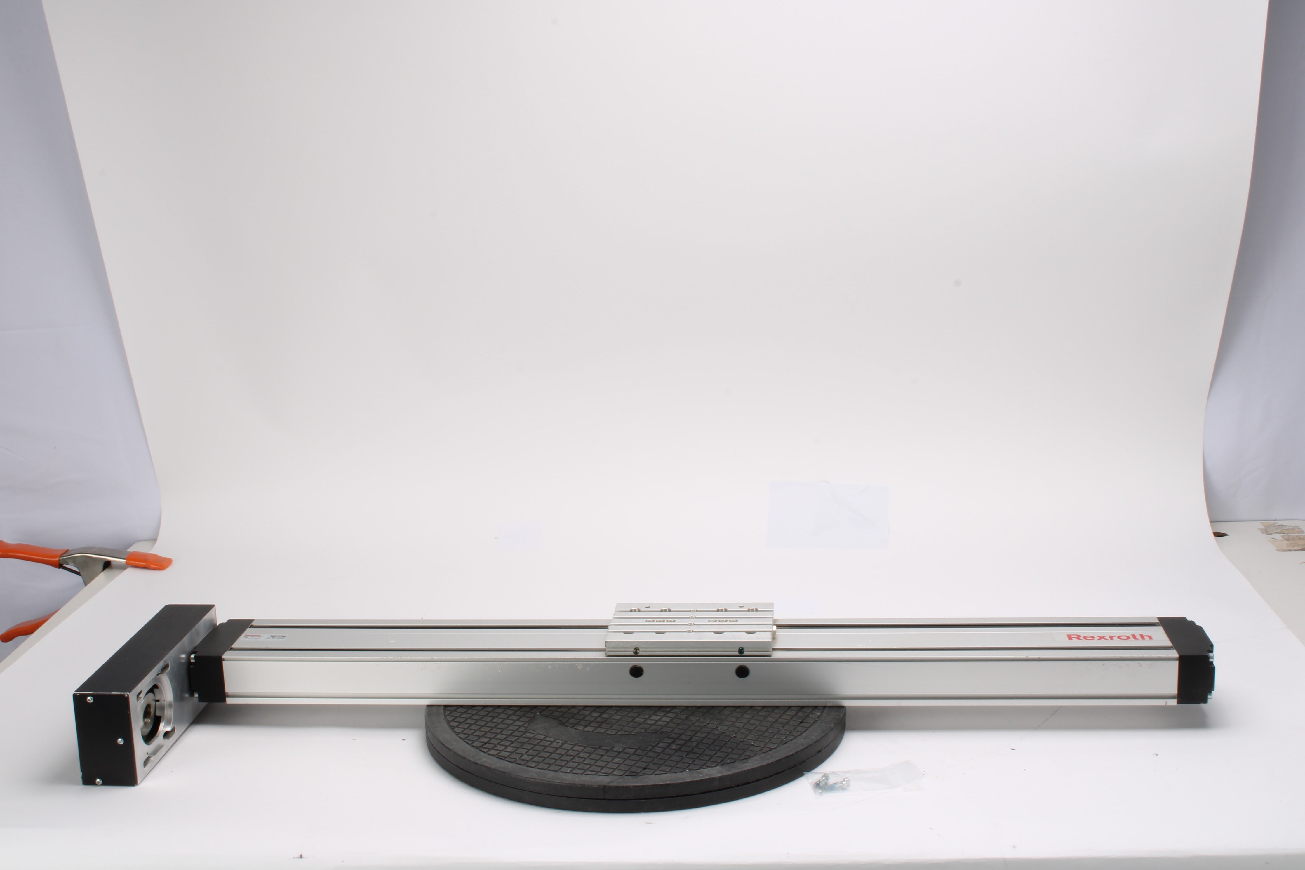 Rexroth R021CK4263 38" Bosch Linear Actuator Table - No Motor – NTC Tech