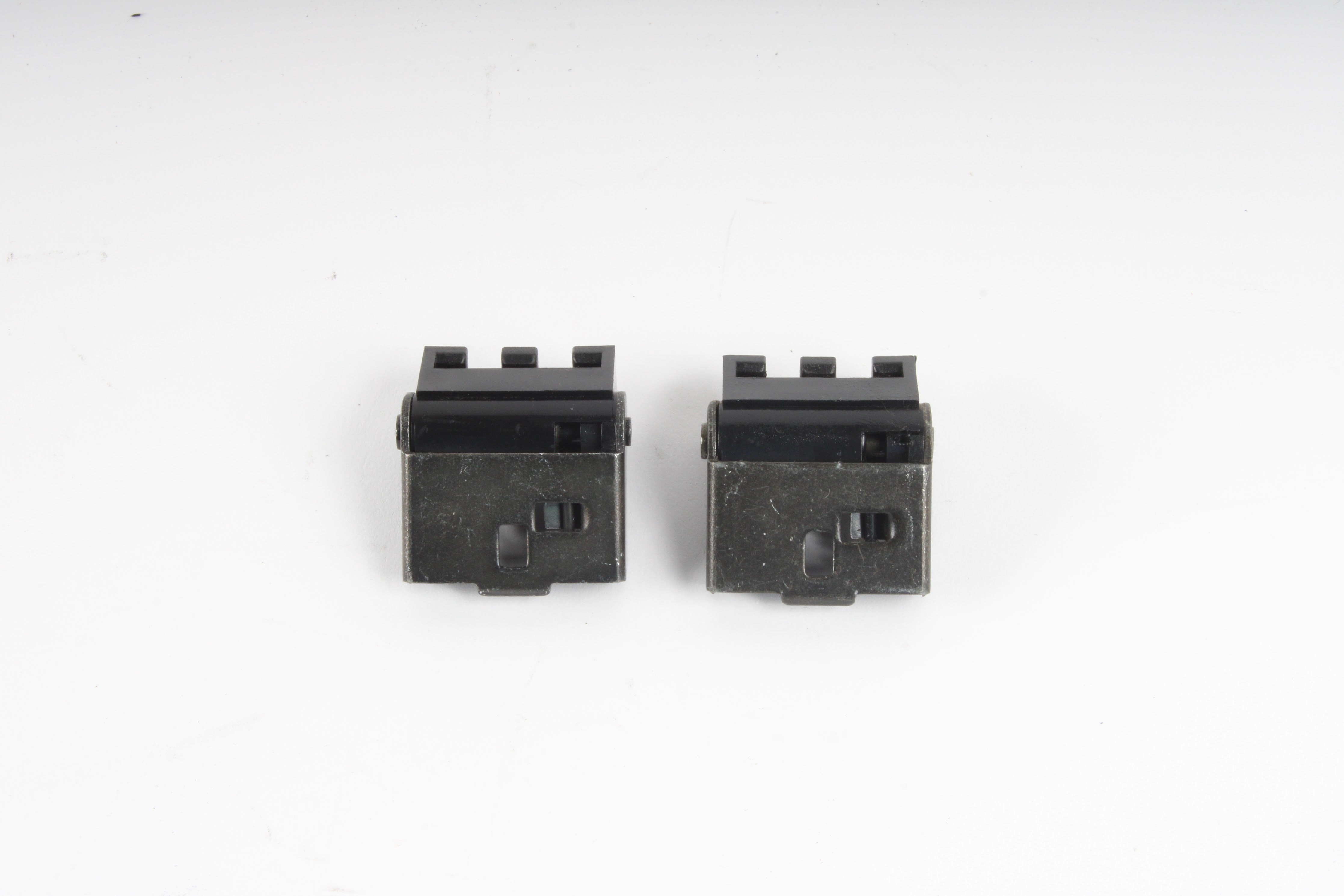 Technics SL D1 Turntable Hinge (Pair) – NTC Tech