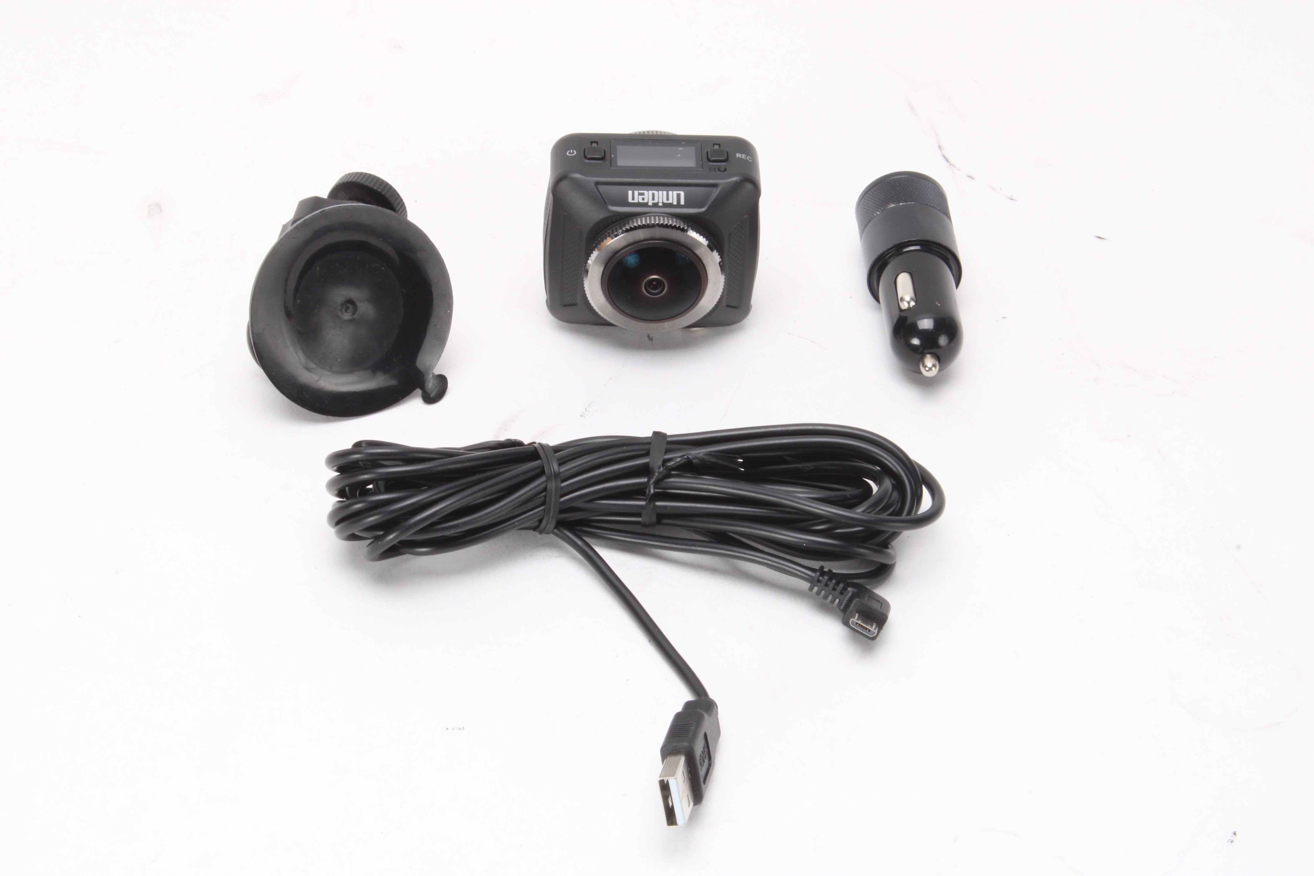 Uniden DC720 Dual Camera Lens Virtual 720° Automotive Dashcam With Acc ...