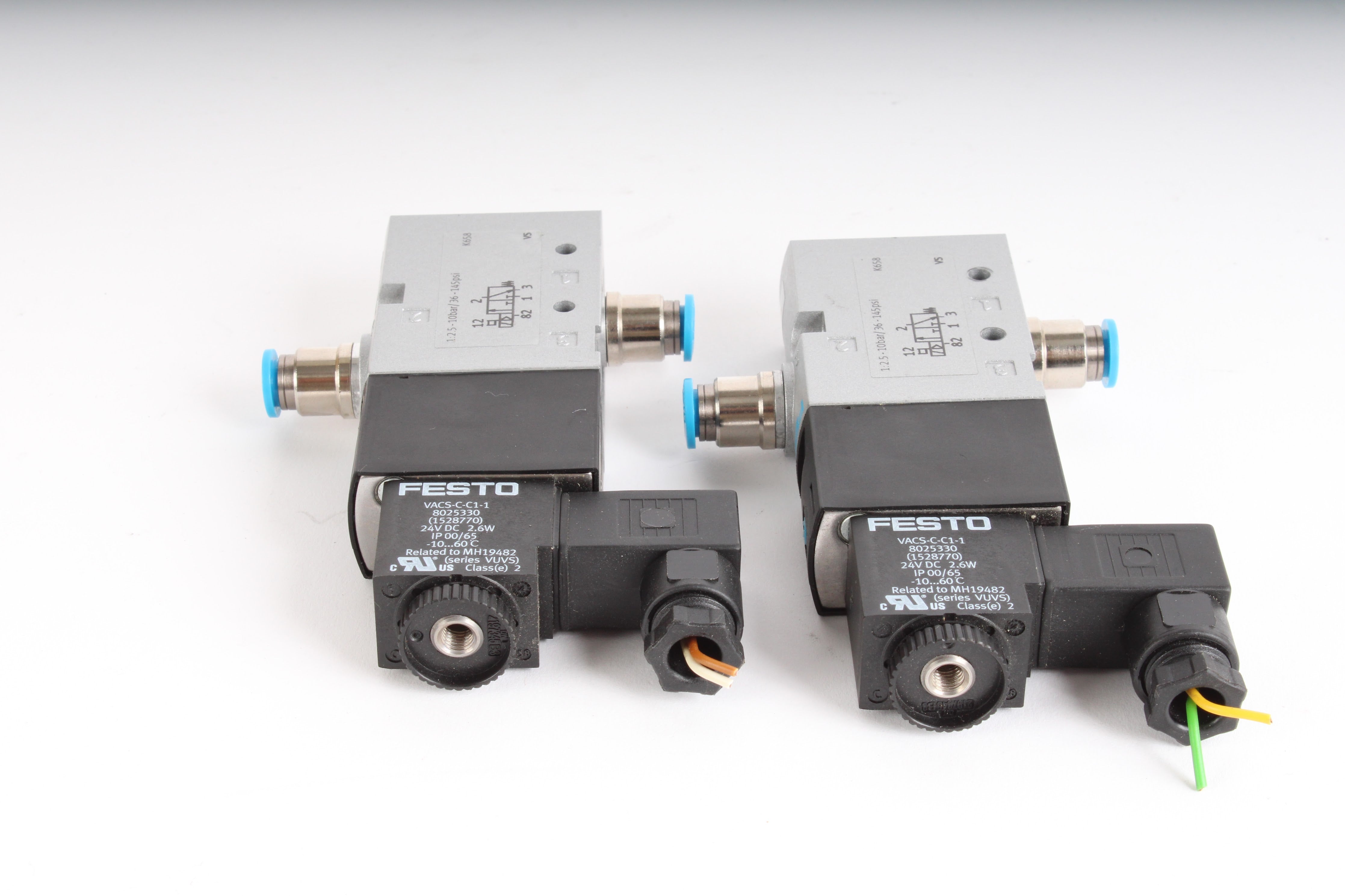 Festo 2x: VACS-C-C1-1 Solenoid Coil / VUVS-L20-M32C-MD-G18-F7 Valve ...