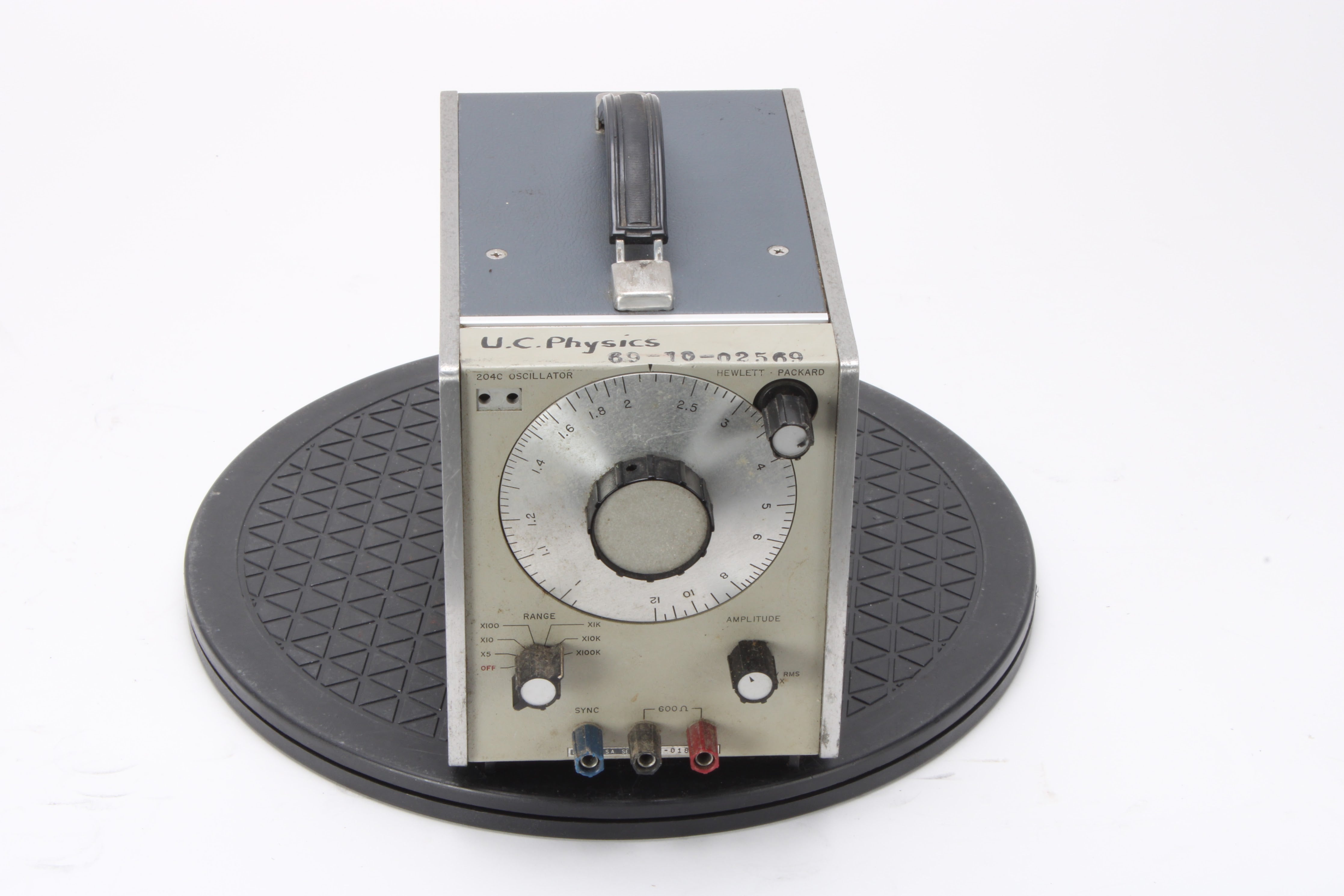 HP 204C Oscillator - Fair Condition – NTC Tech
