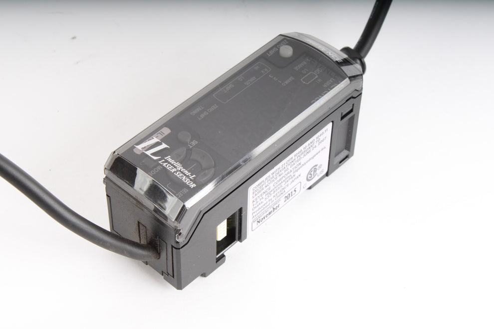 Keyence IL-1000 Laser Sensor Amplifier – NTC Tech