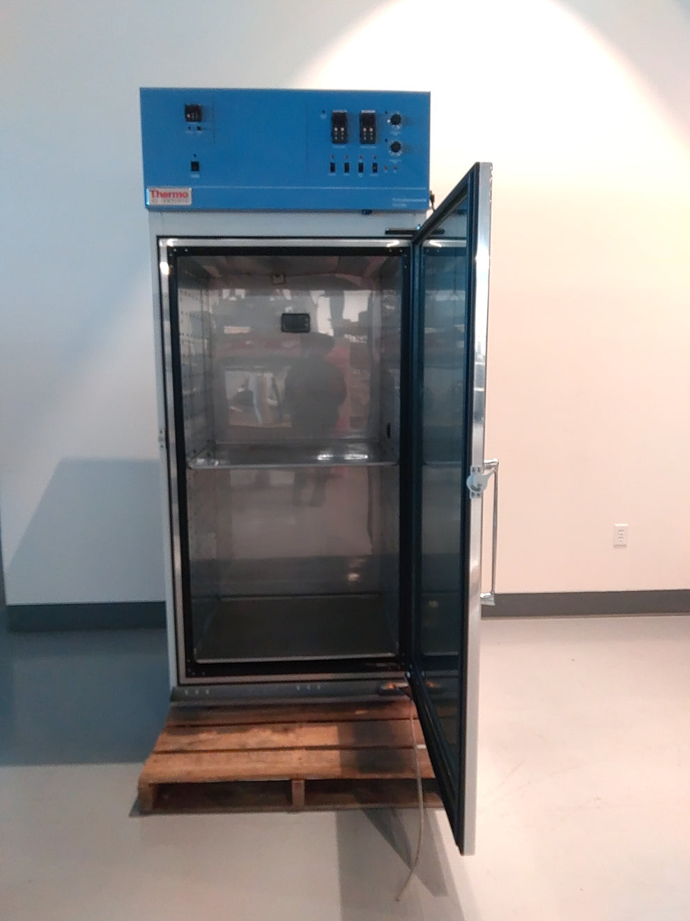 Thermo Scientific Forma Environmental Chamber Model 3940 821.2L Stainl ...