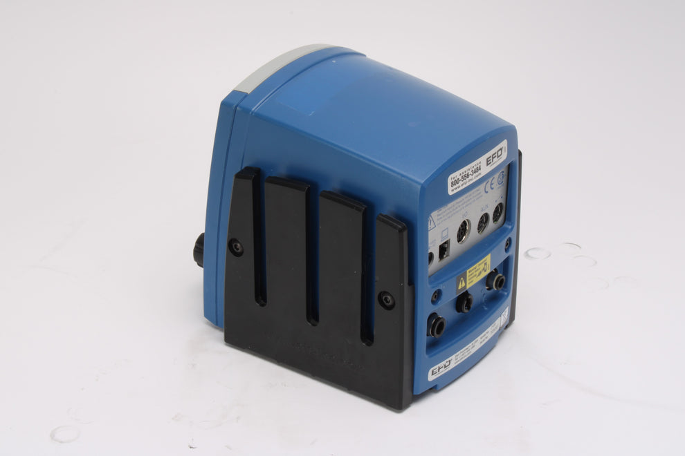 EFD Ultra 2400 Dispensing Workstation With EFD 2422-1 Foot Controller ...