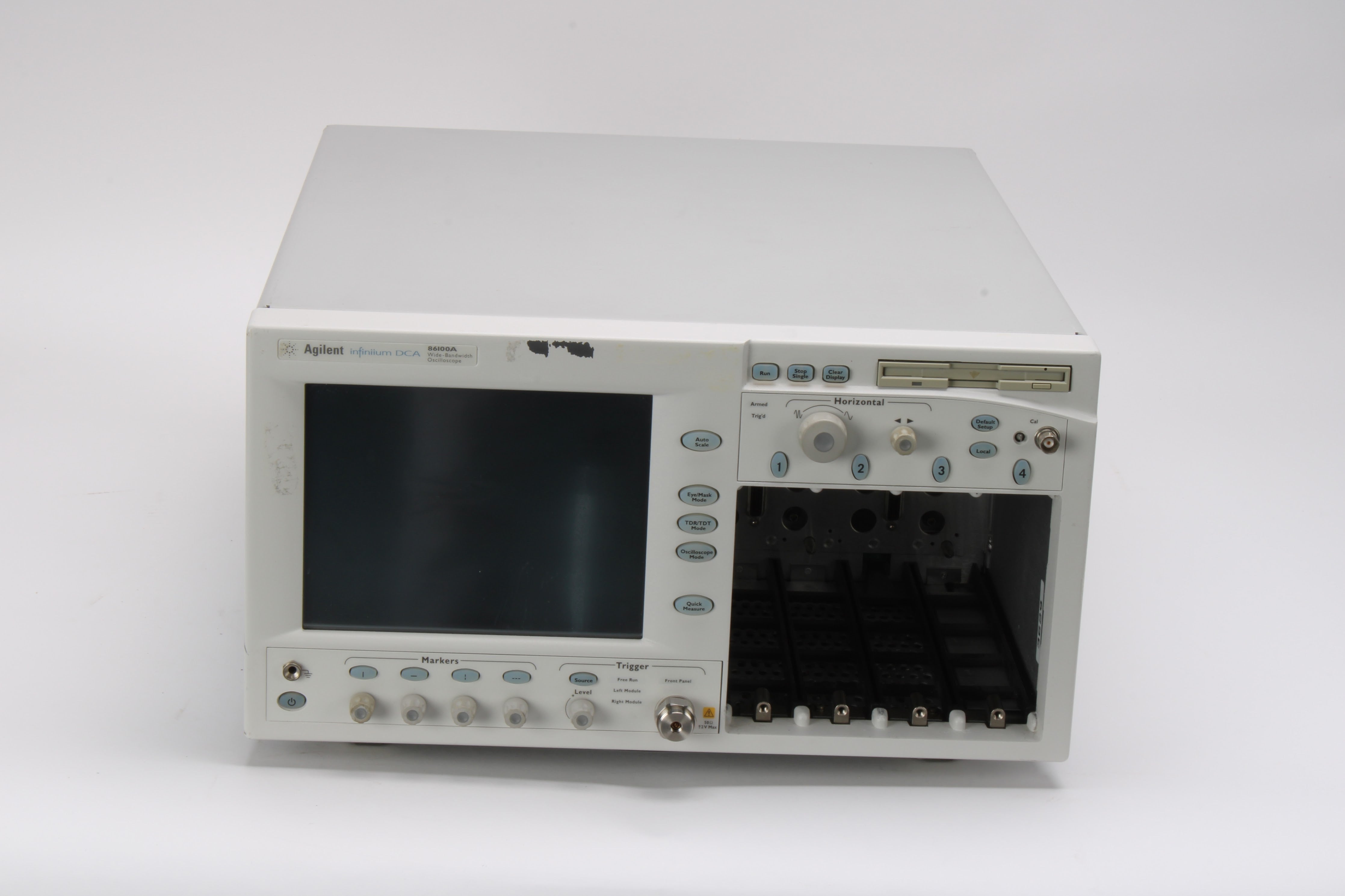 Agilent 86100A Infiniium DCA Wide-Bandwidth Oscilloscope With Option 0 ...