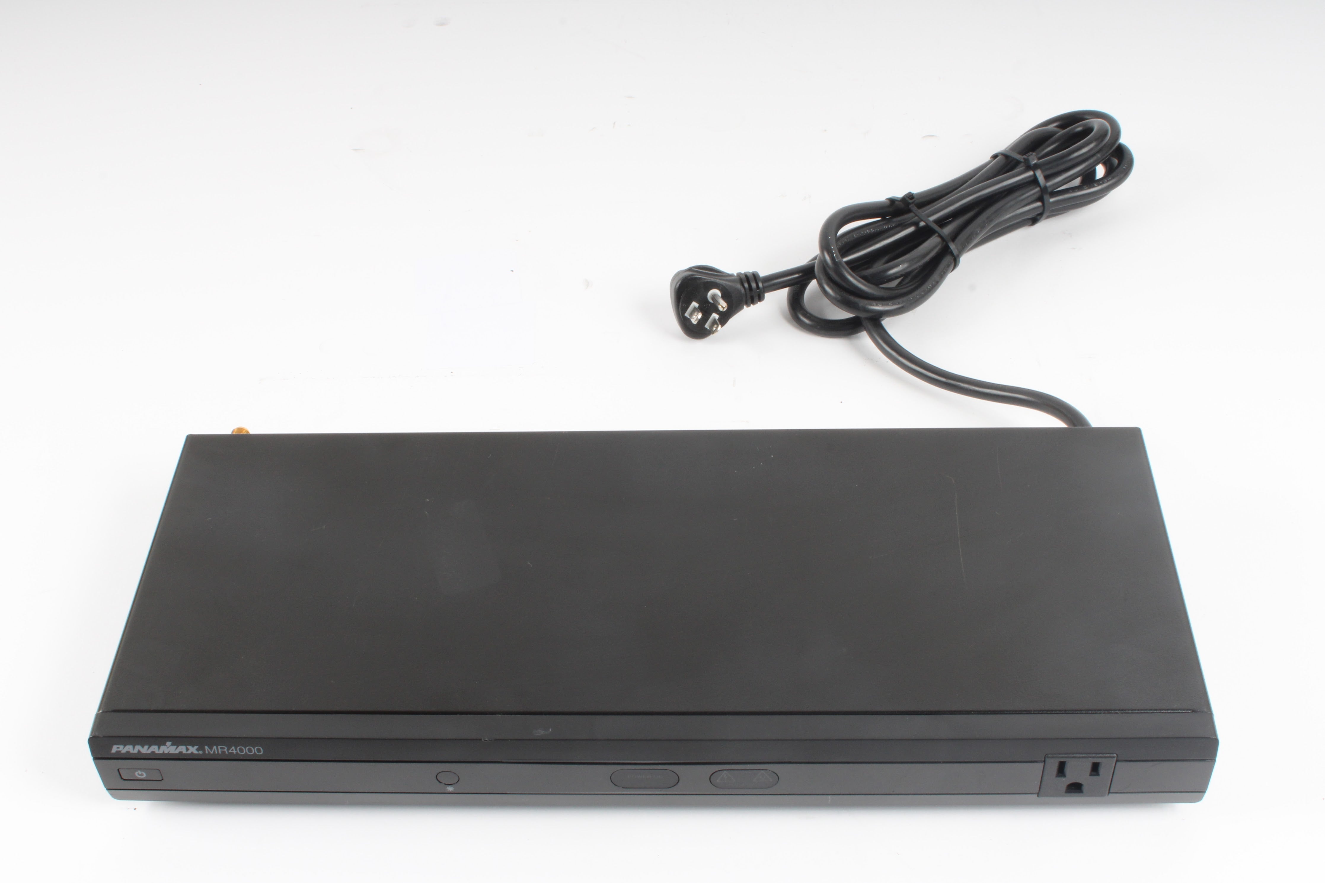 Panamax MR4000 8-Outlet Power Management – NTC Tech
