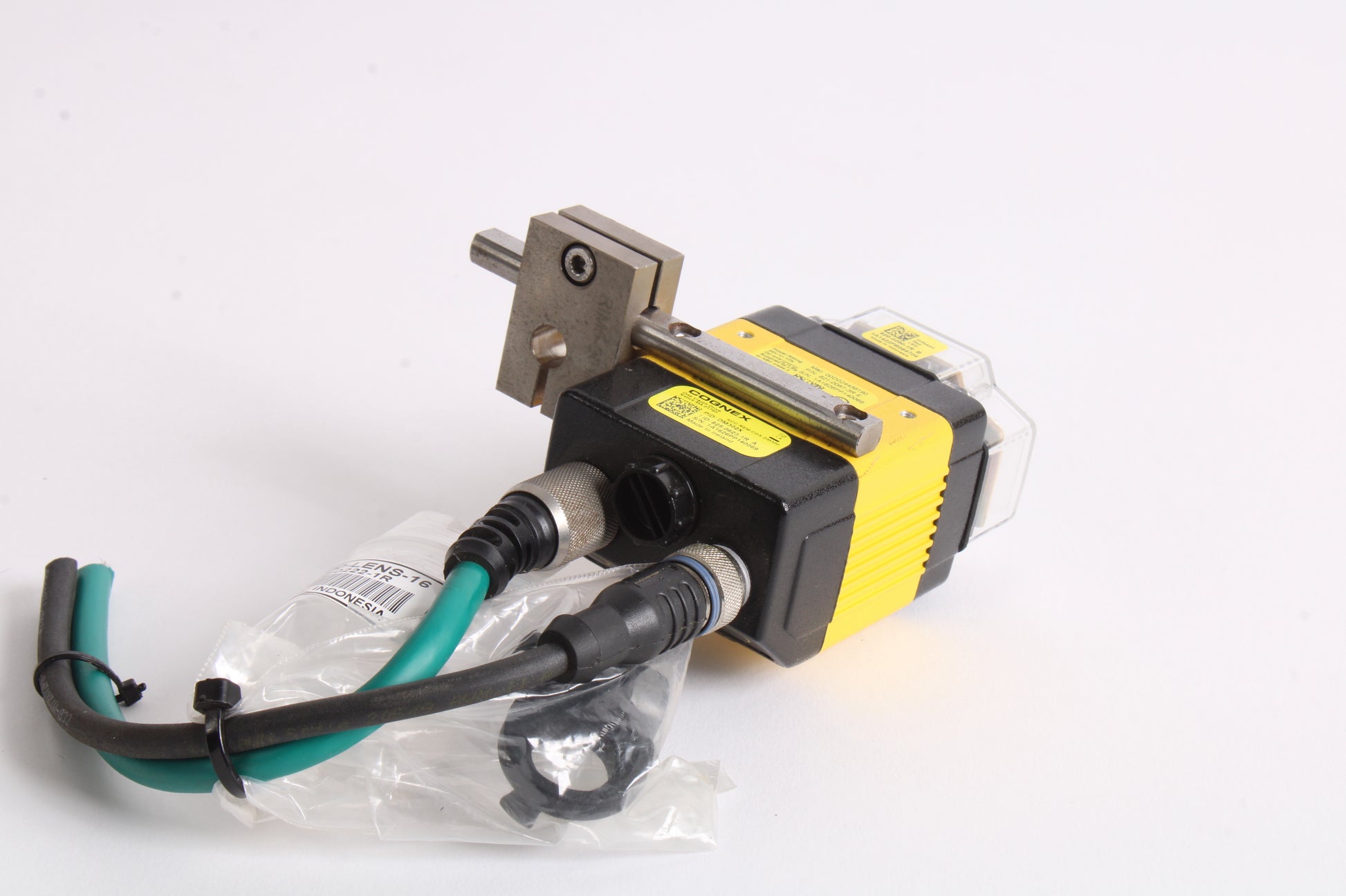 Cognex 821-0087-3R Fixed-Mount Barcode Reader DM302X – NTC Tech