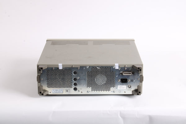 HP / Keysight technologies / Agilent 8114A 100V / 2A Pulse Generator ...