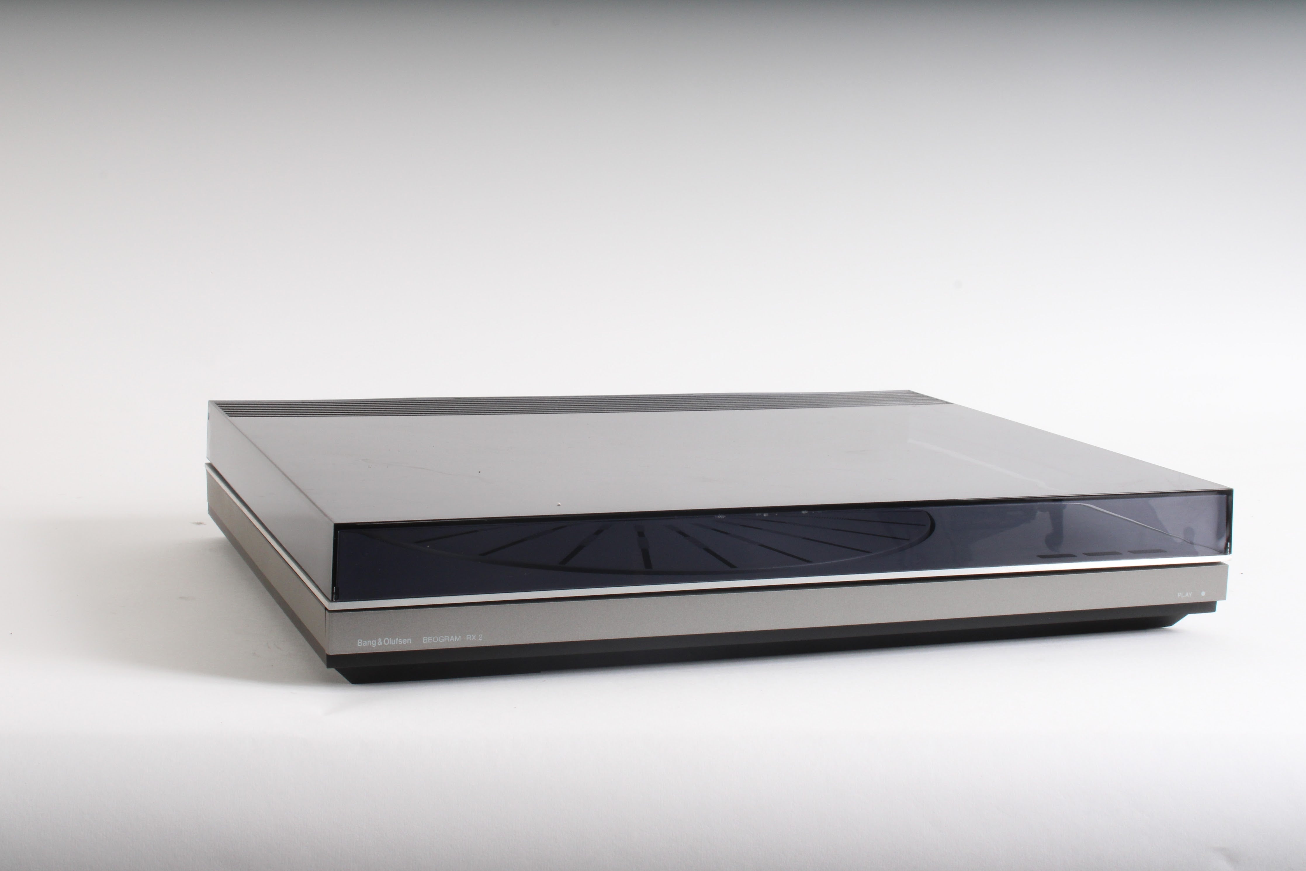 Bang & Olufsen (B&O) BEOGRAM RX2 Turntable 5833 - No Power - AS IS ...
