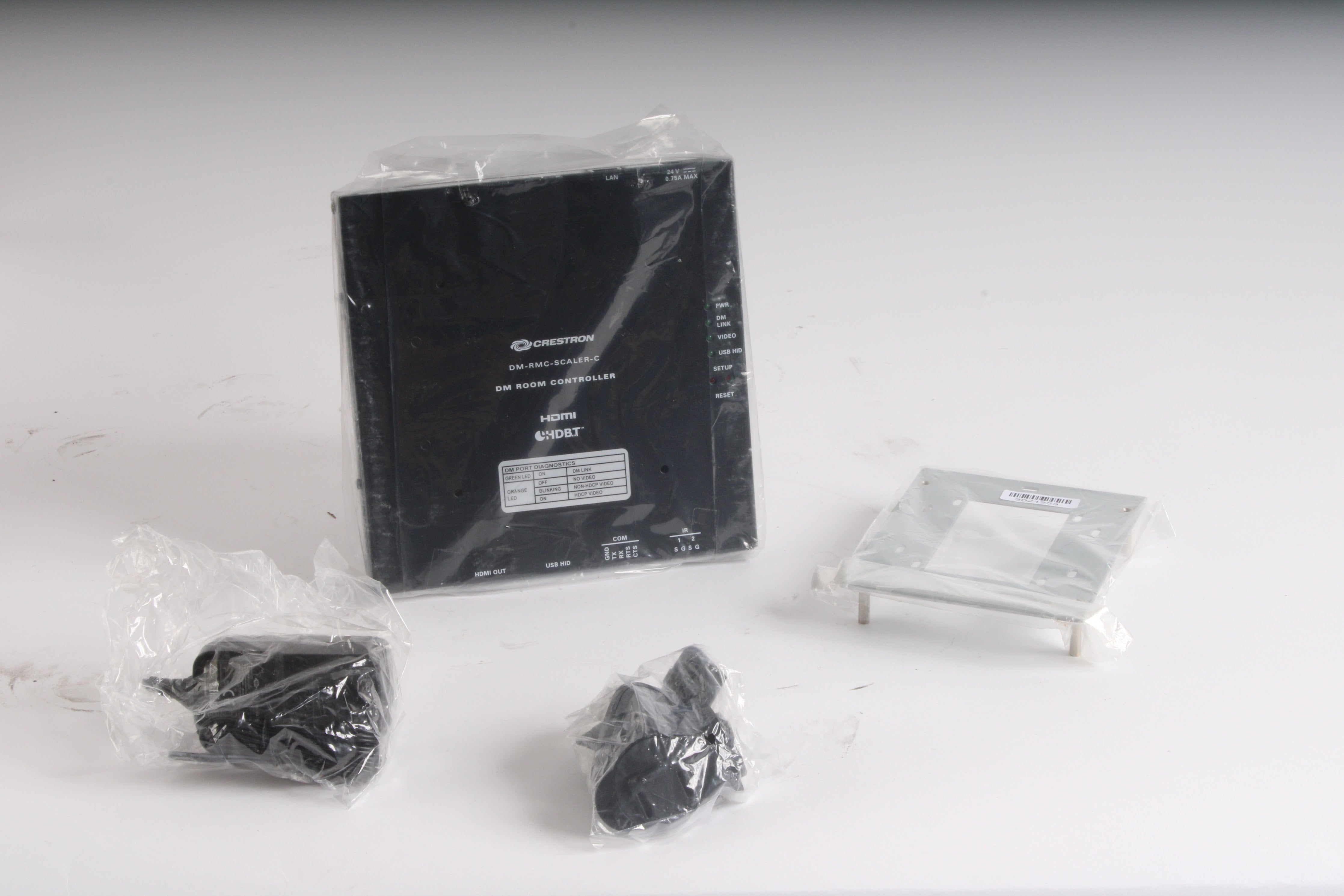 Crestron Digital Media 8G+ Room Controller w/ Scaler DM-RMC-SCALER-C ...