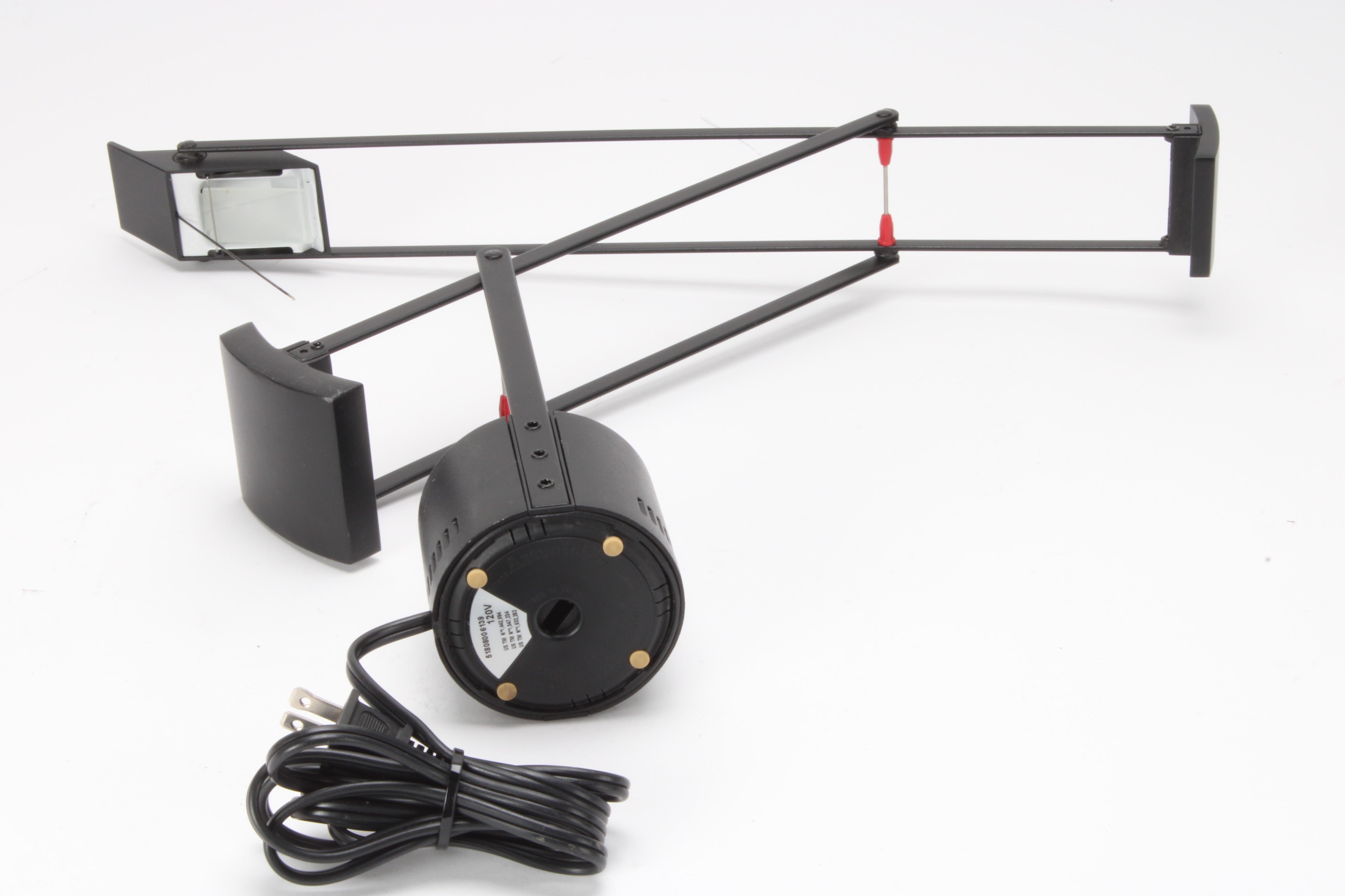 Artemide Tizio Micro Cantilever Classic Lamp by Richard Sapper - Fair ...