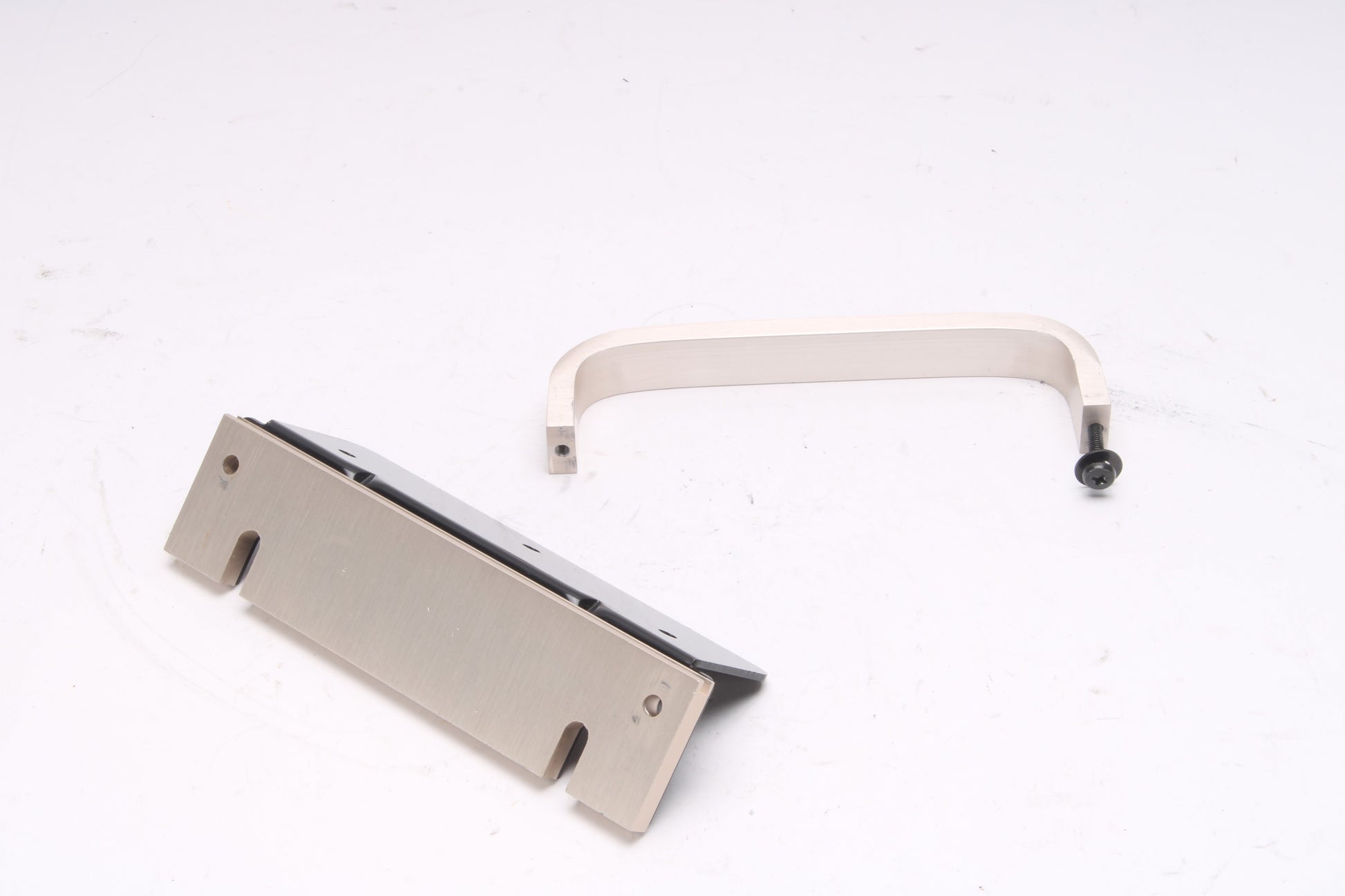 Marantz RHA-1 Rack Handle With Original Box, Manual, and Screws – NTC Tech