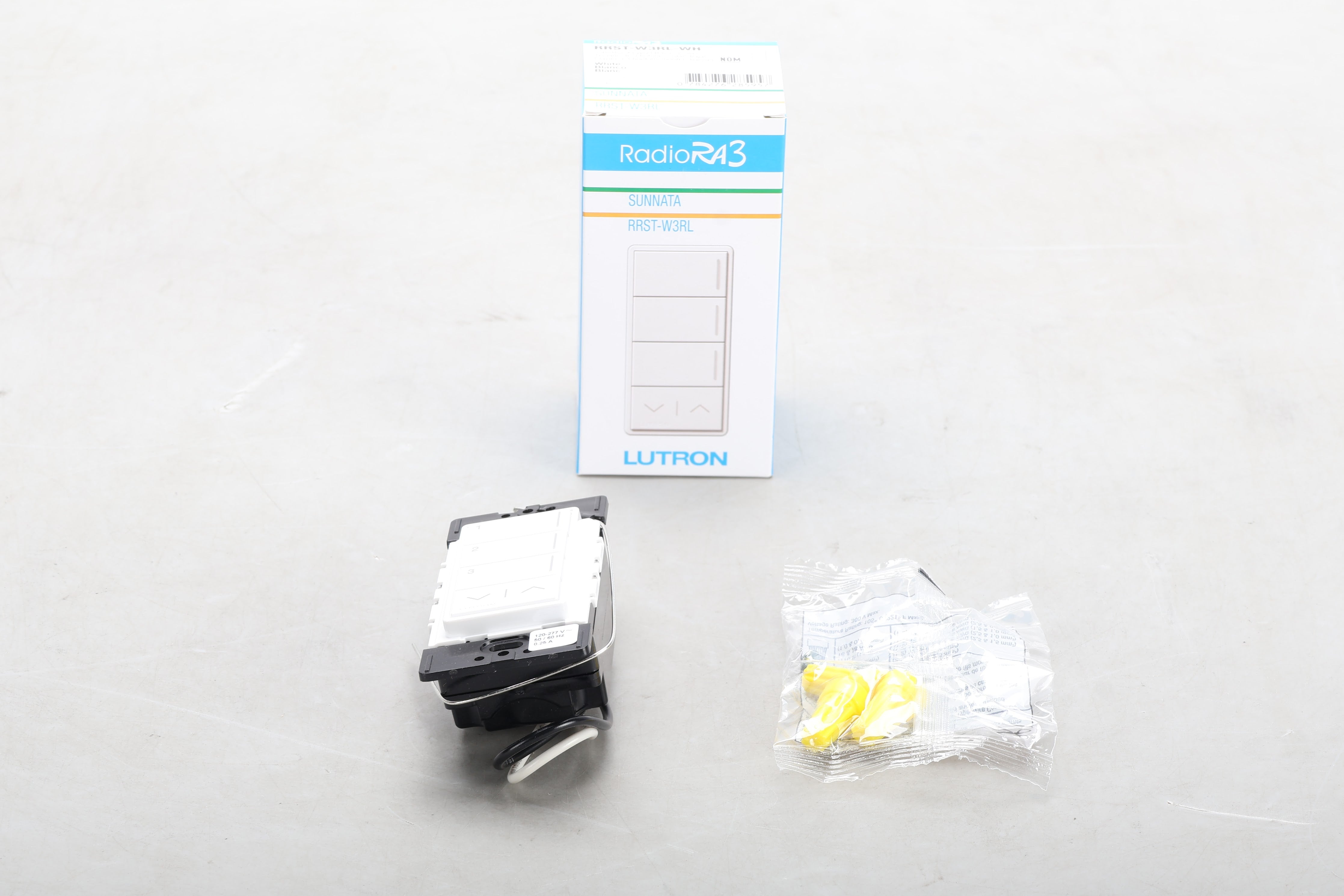 Lutron RRST-W3RL-WH 3-Button Sunnata RF Keypad (White) 4004625 REV A ...