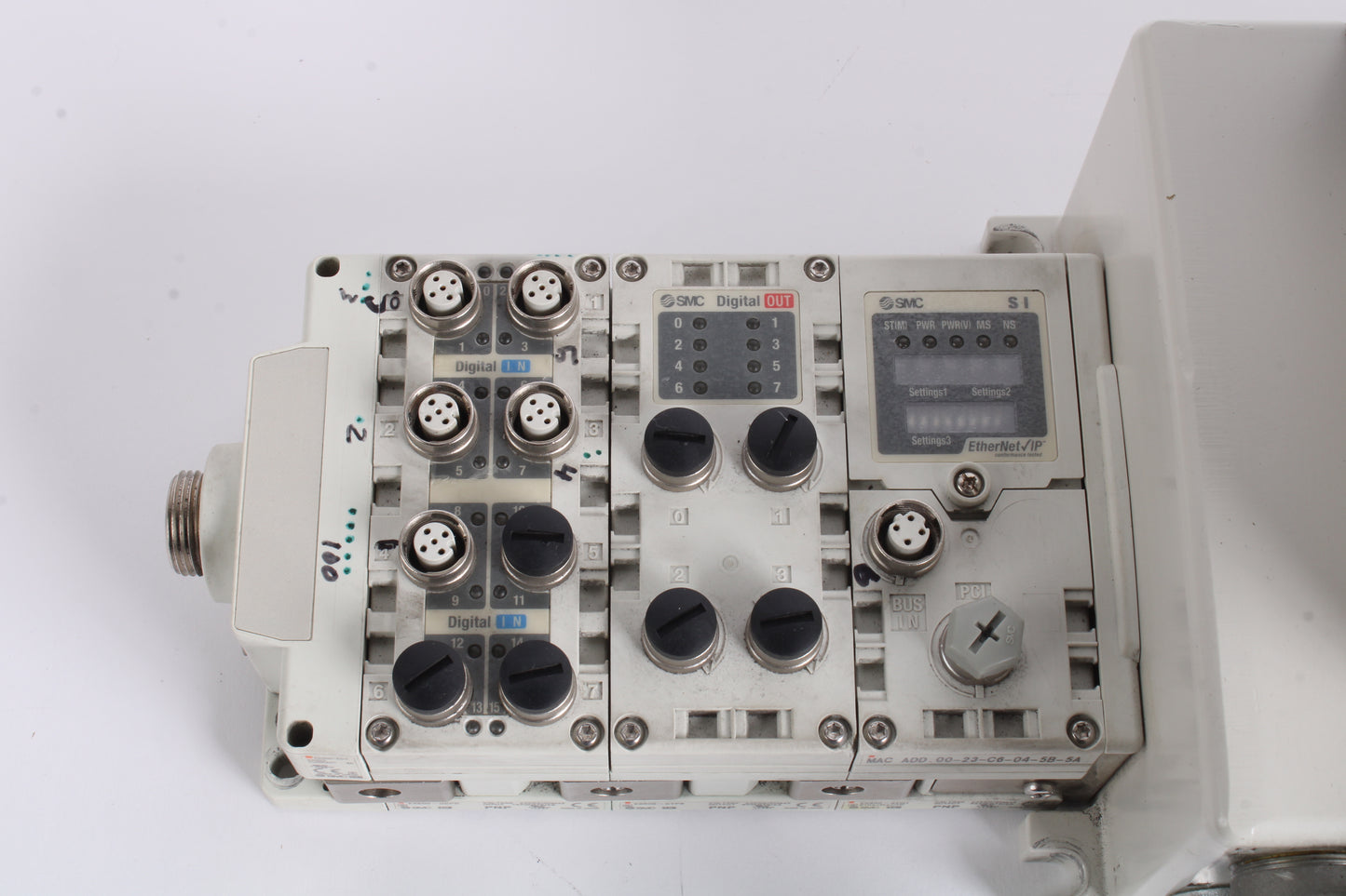 SMC EX600-SEN1 W/ EX600-DYPB,EX600-DXPD,VQC4201-5,VQC4201-51,VQC4201-5 ...