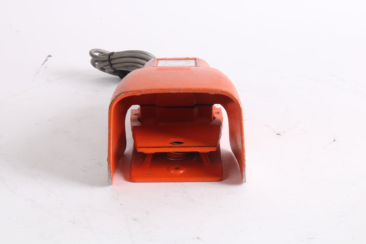 Linemaster 534-SWH Hercules Foot Switch – NTC Tech