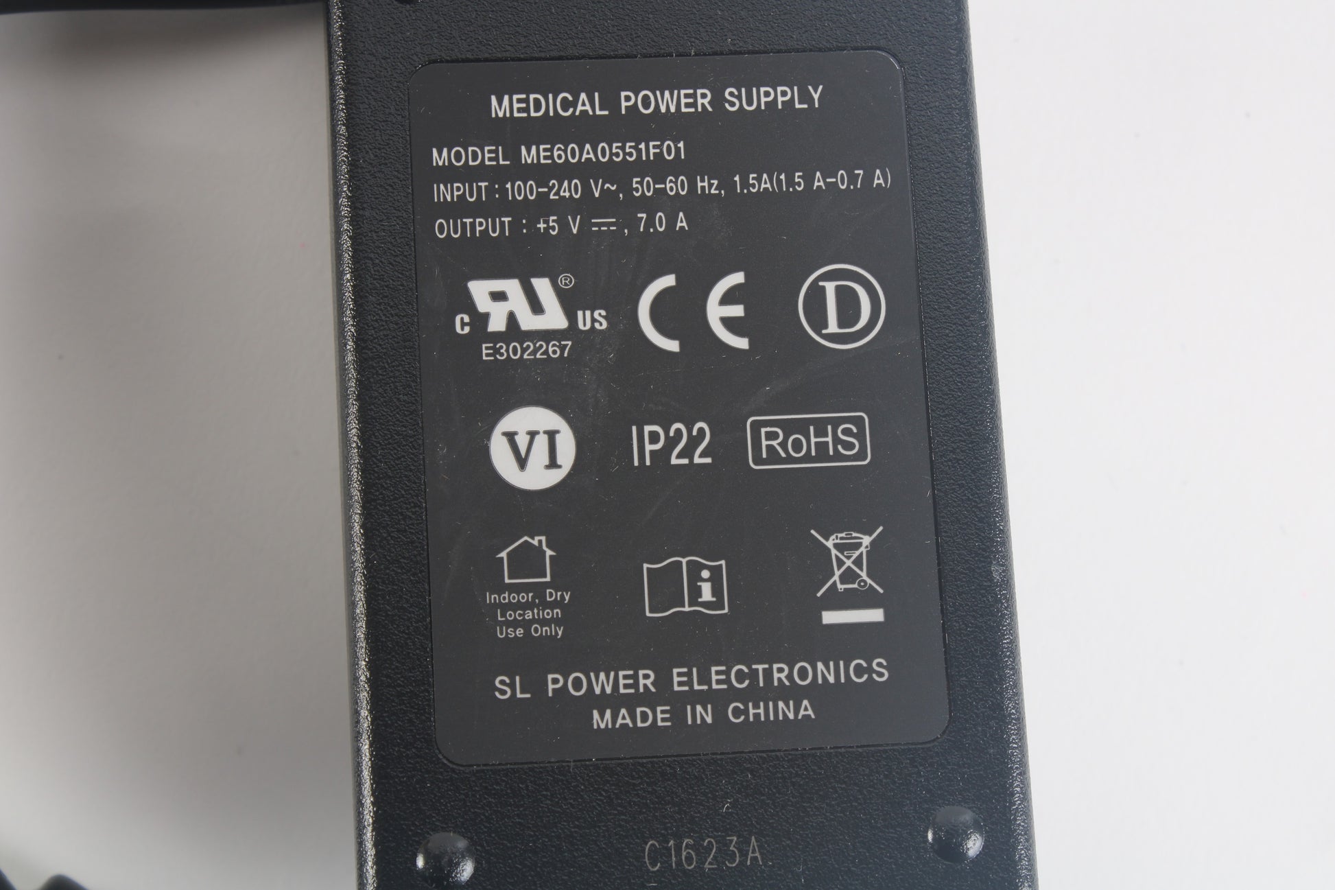 Sager Electronics ME60A0551F01 Multipurpose External Desktop AC-DC Pow ...