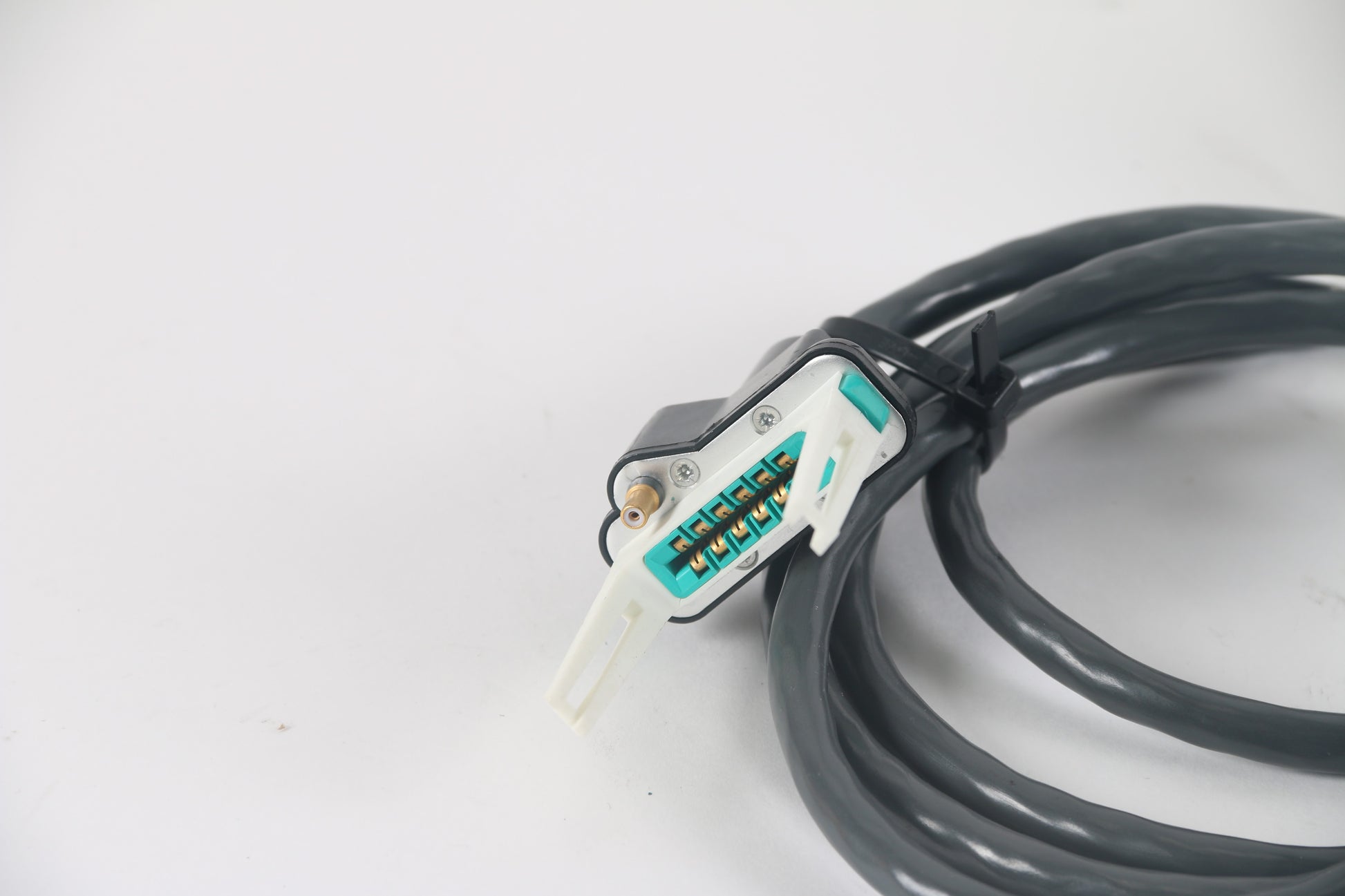 Tektronix 012-0125-00 Sampling Head Extender 6 FT – NTC Tech