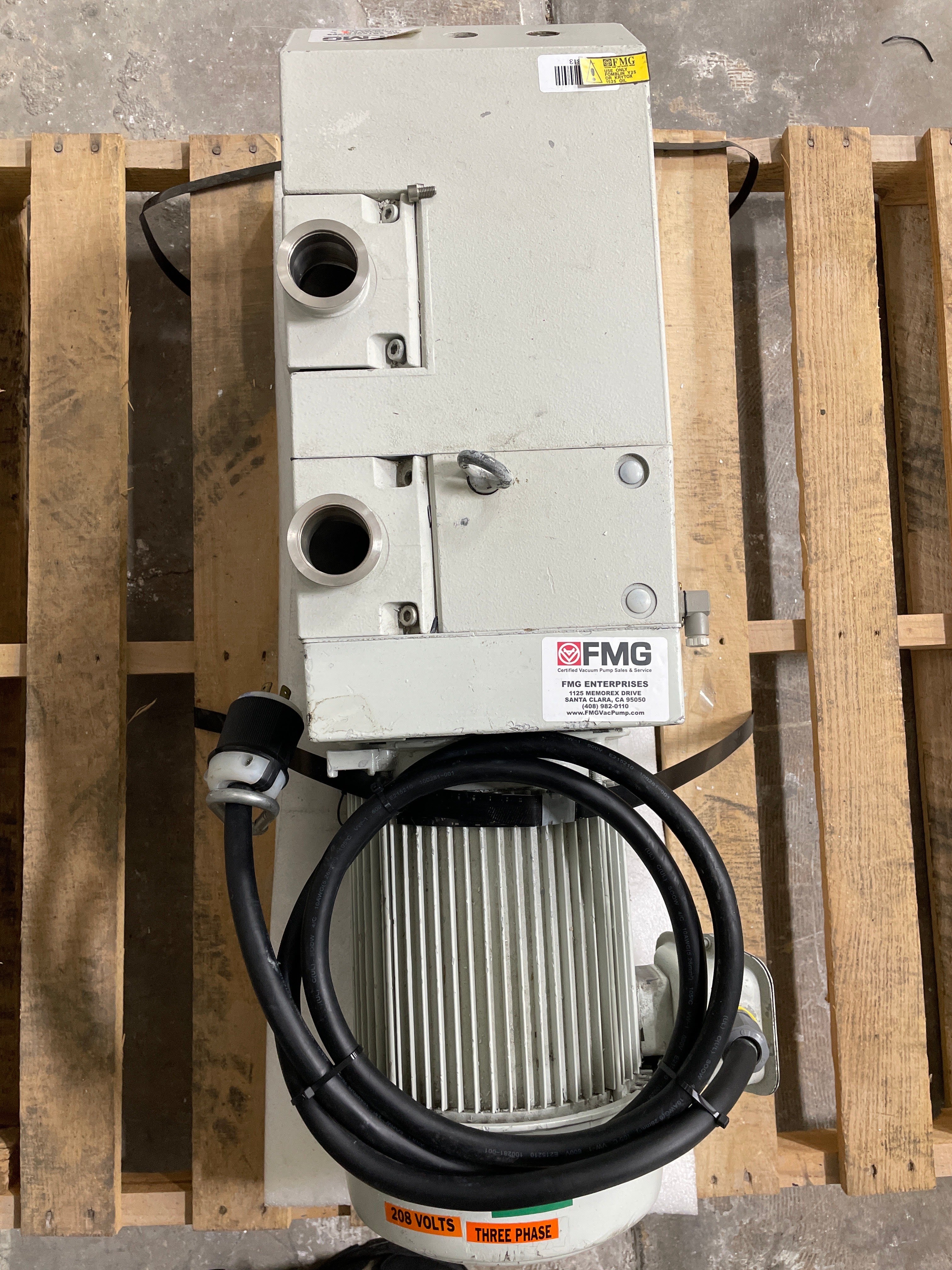 Leybold D65BCS Vacuum Pump – NTC Tech
