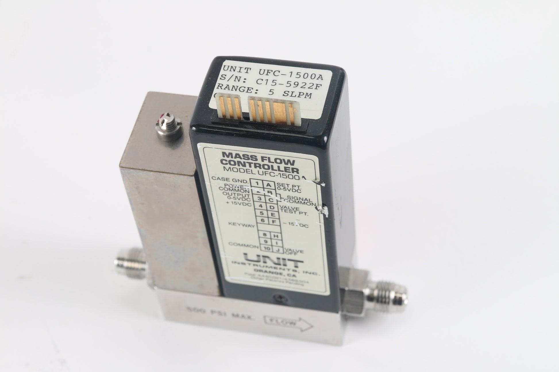 Unit Instruments UFC-1500A Gas: AR 5 SLPM Mass Flow Controller Range 5 ...