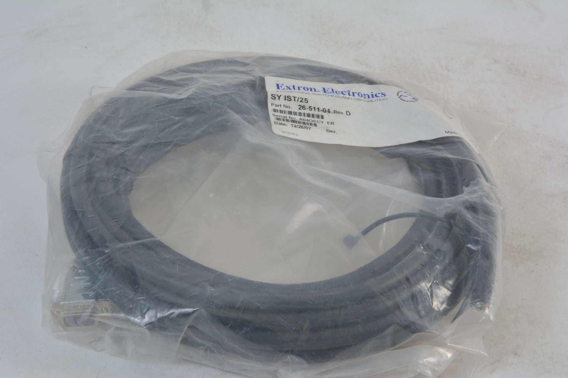 Extron 26-511-04 SY IST/25 15-Pin HD Male to BNC Mini High Resolution – NTC Tech