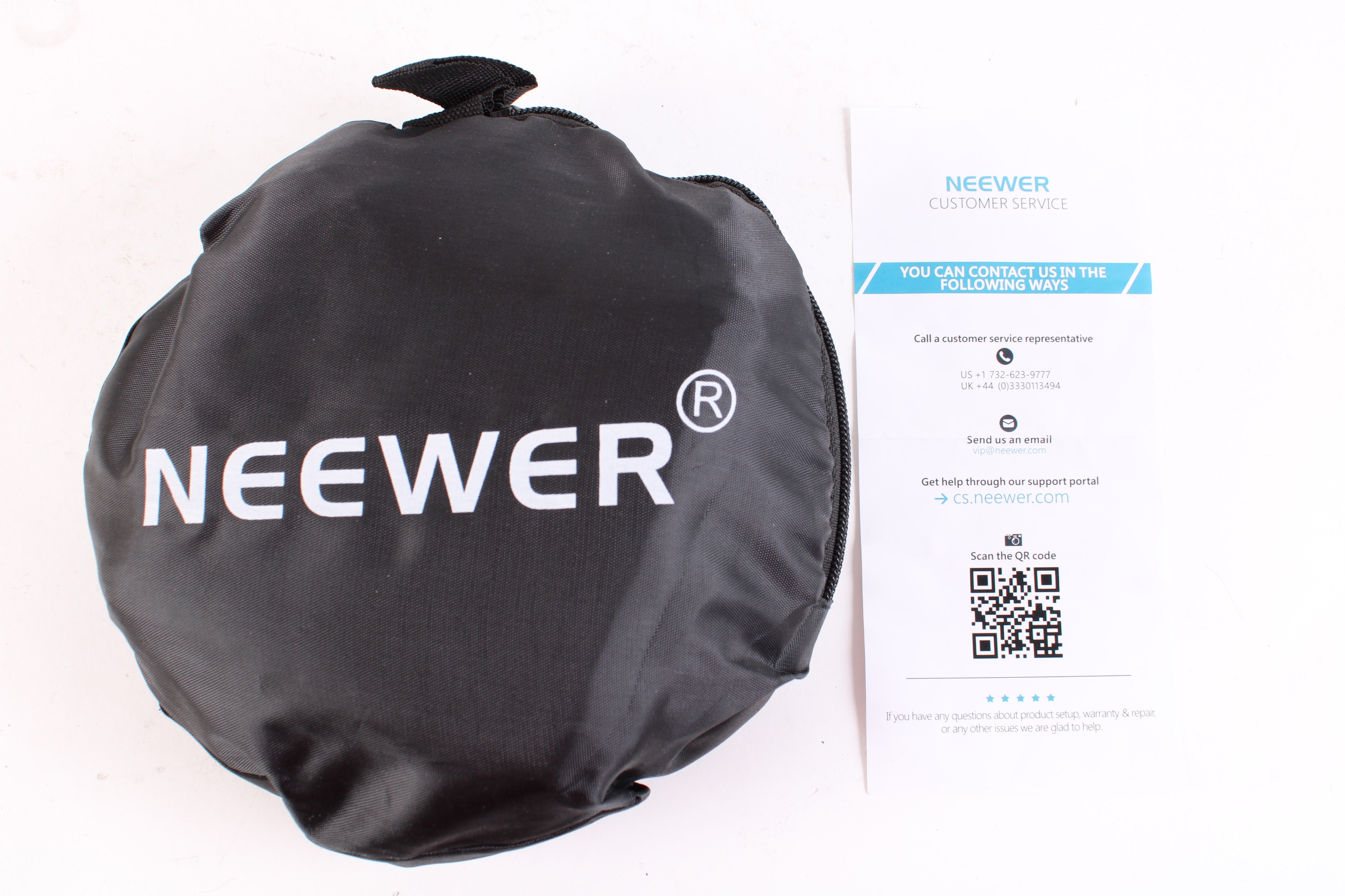 Neewer 10026118 16" White Soft Box + 4 Color Backdrops Photo Studio Sh ...