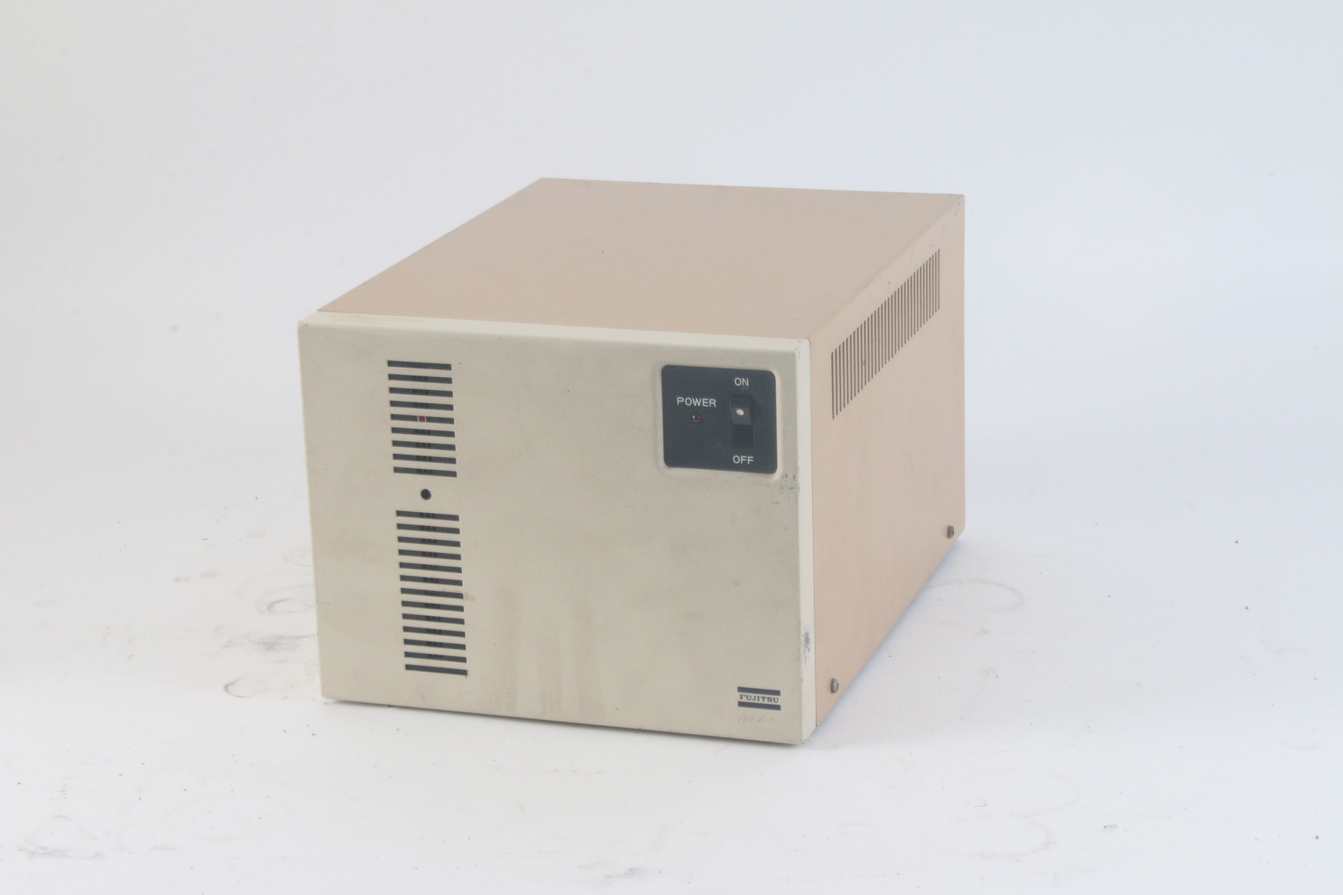 Fujitsu 13 MB Hard Disk Subsystem MB27674A S13B-0700-B0101 - AS IS ...