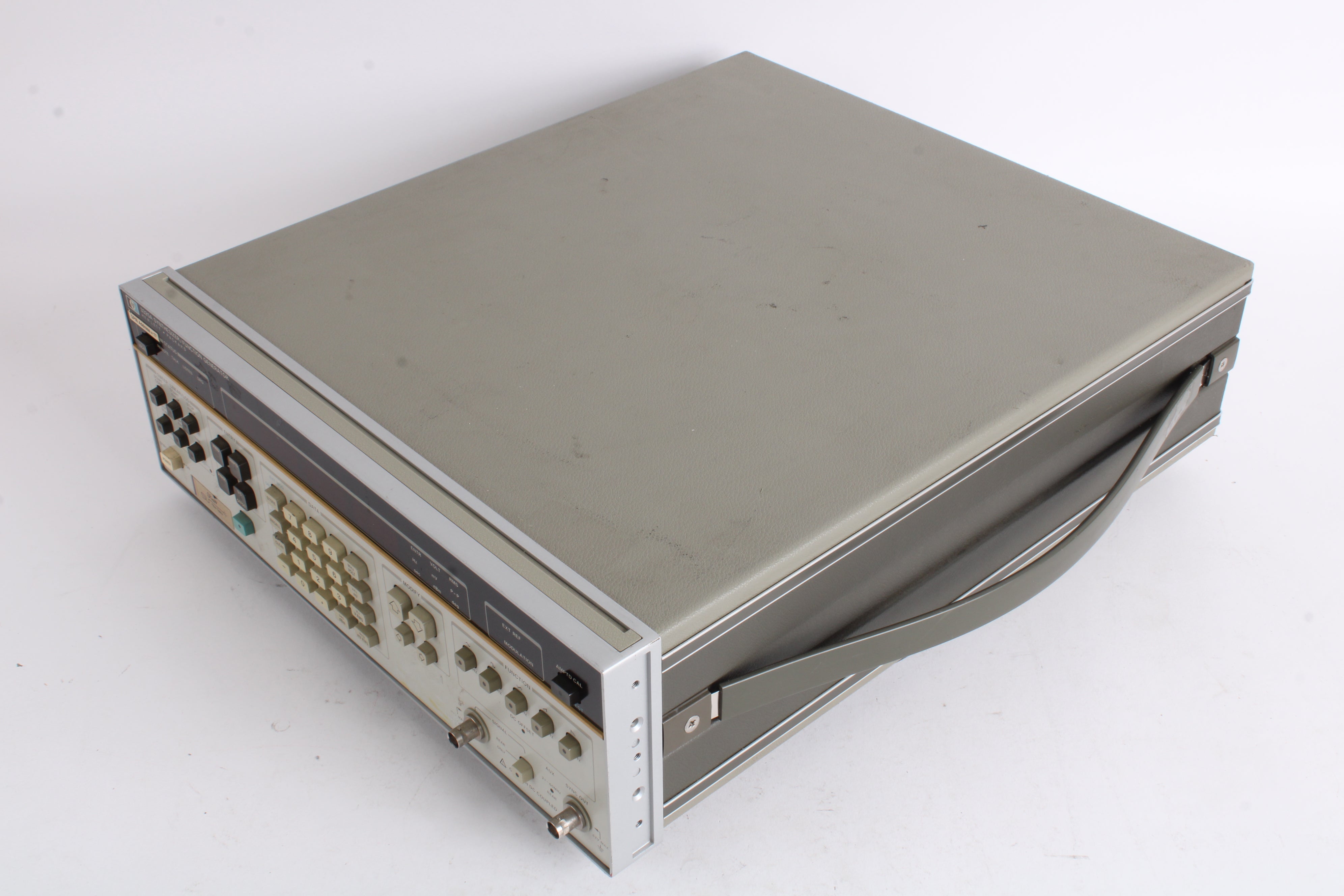 HP / Agilent / Keysight 3325A Synthesizer / Function Generator Test Eq ...