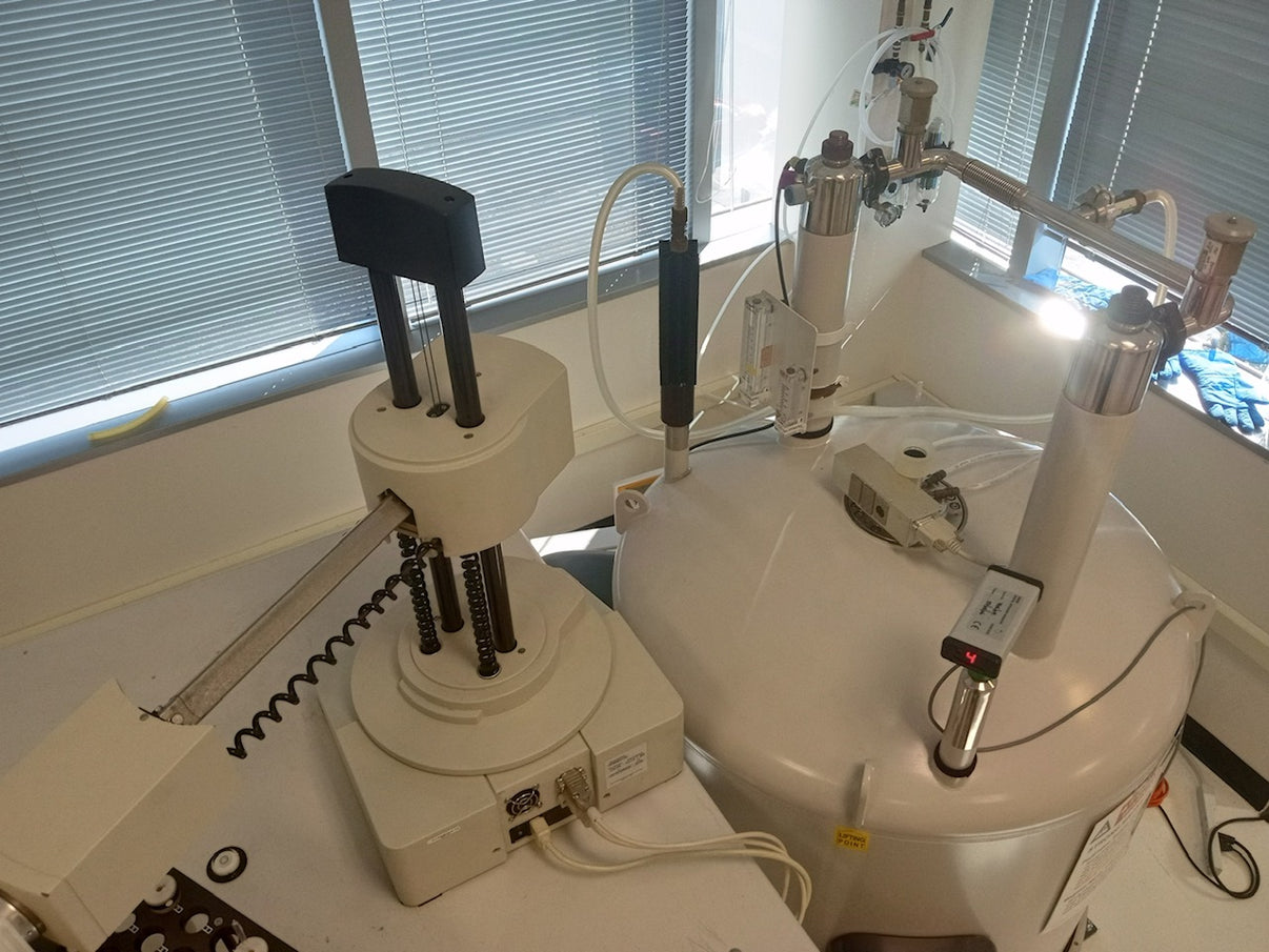 Varian VNMS 400-MR NMR Magnetic Resonance Spectrometer System VNMRS400 ...