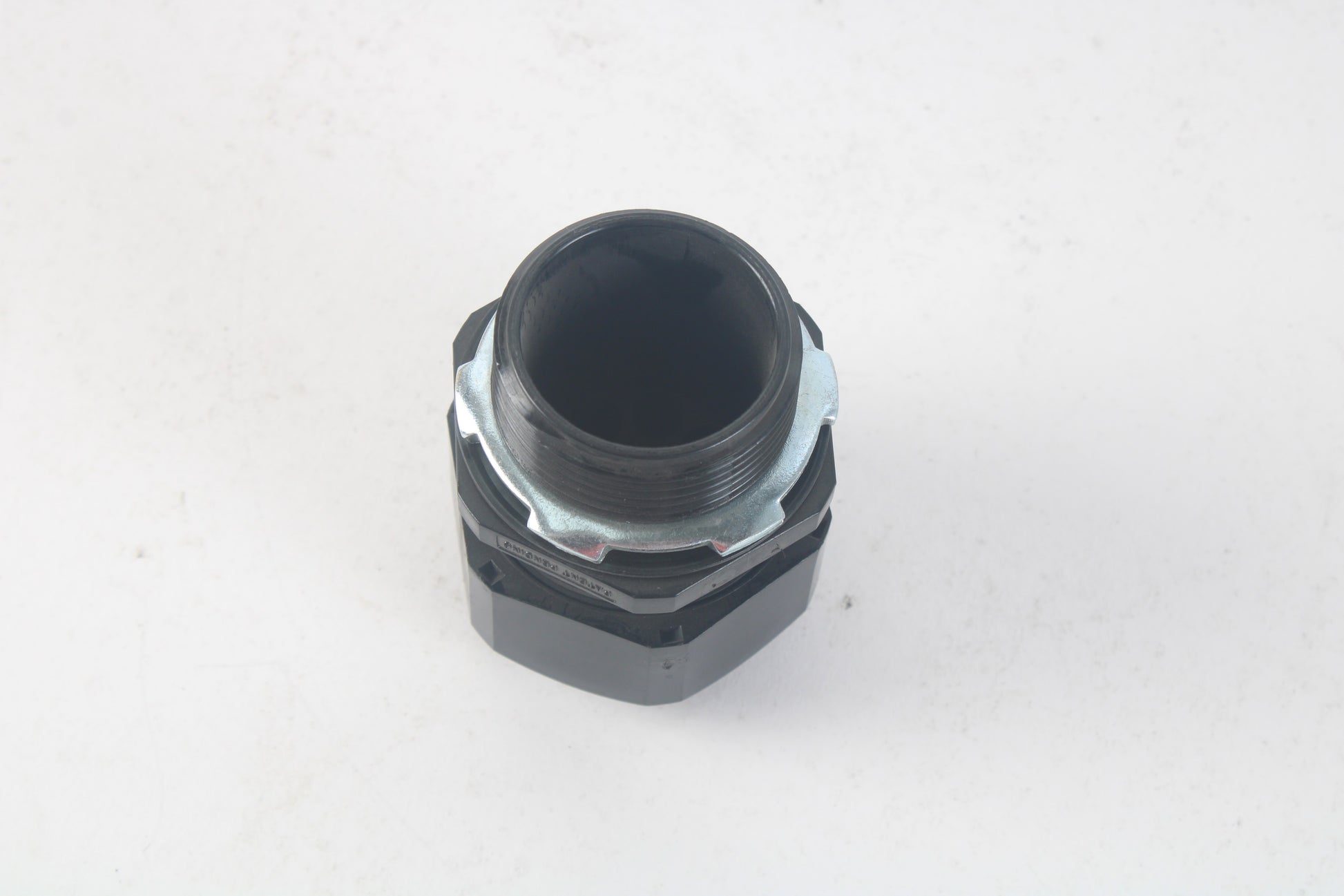 Heyco NPT 1-1/4, 9-Hole Cable Gland - NEW – NTC Tech