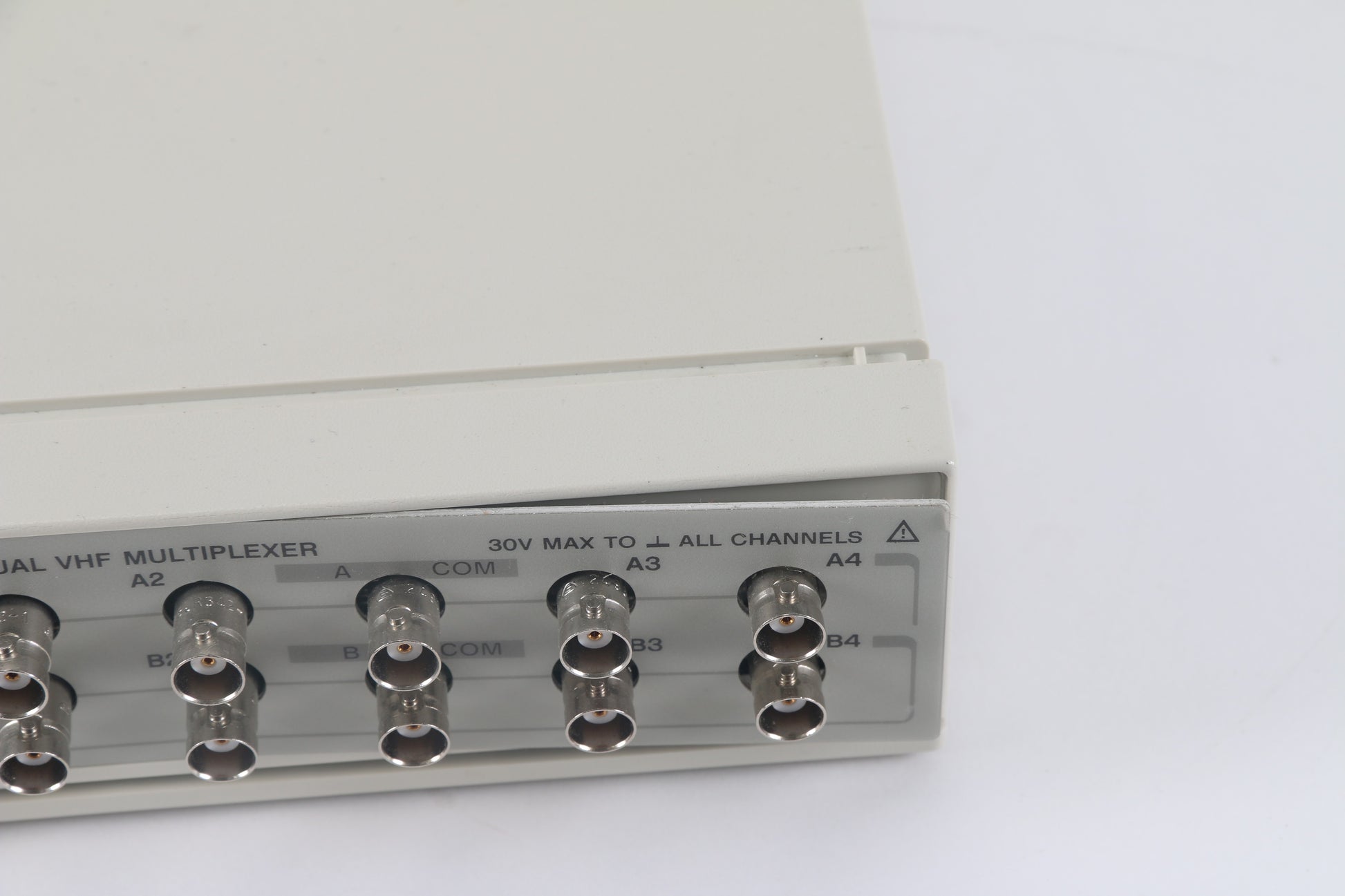 HP Hewlett Packard 61020A Dual VHF Multiplexer – NTC Tech