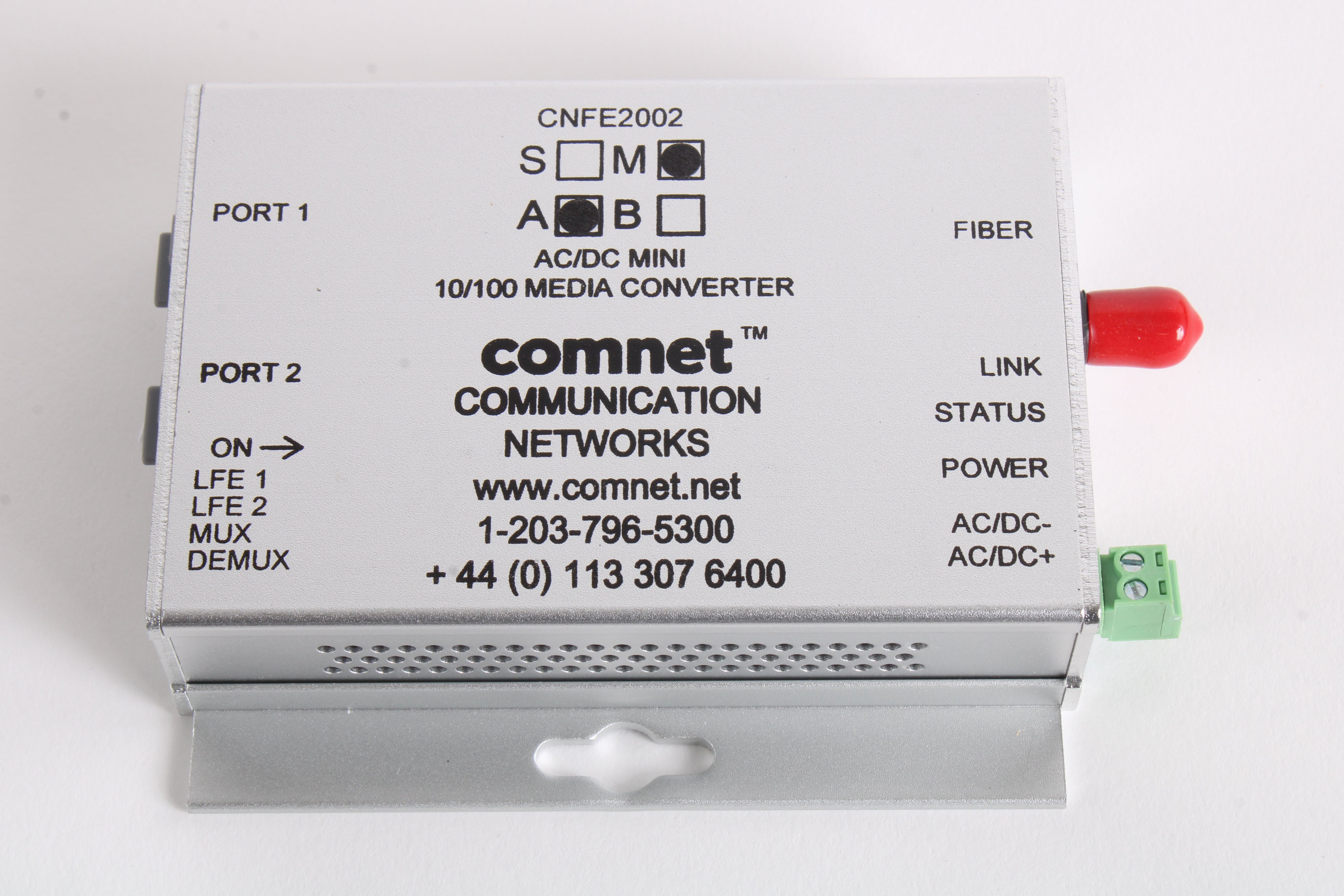 Comnet CNFE2002 AC/DC Mini 10/100 Media Converter - Options M and A ...