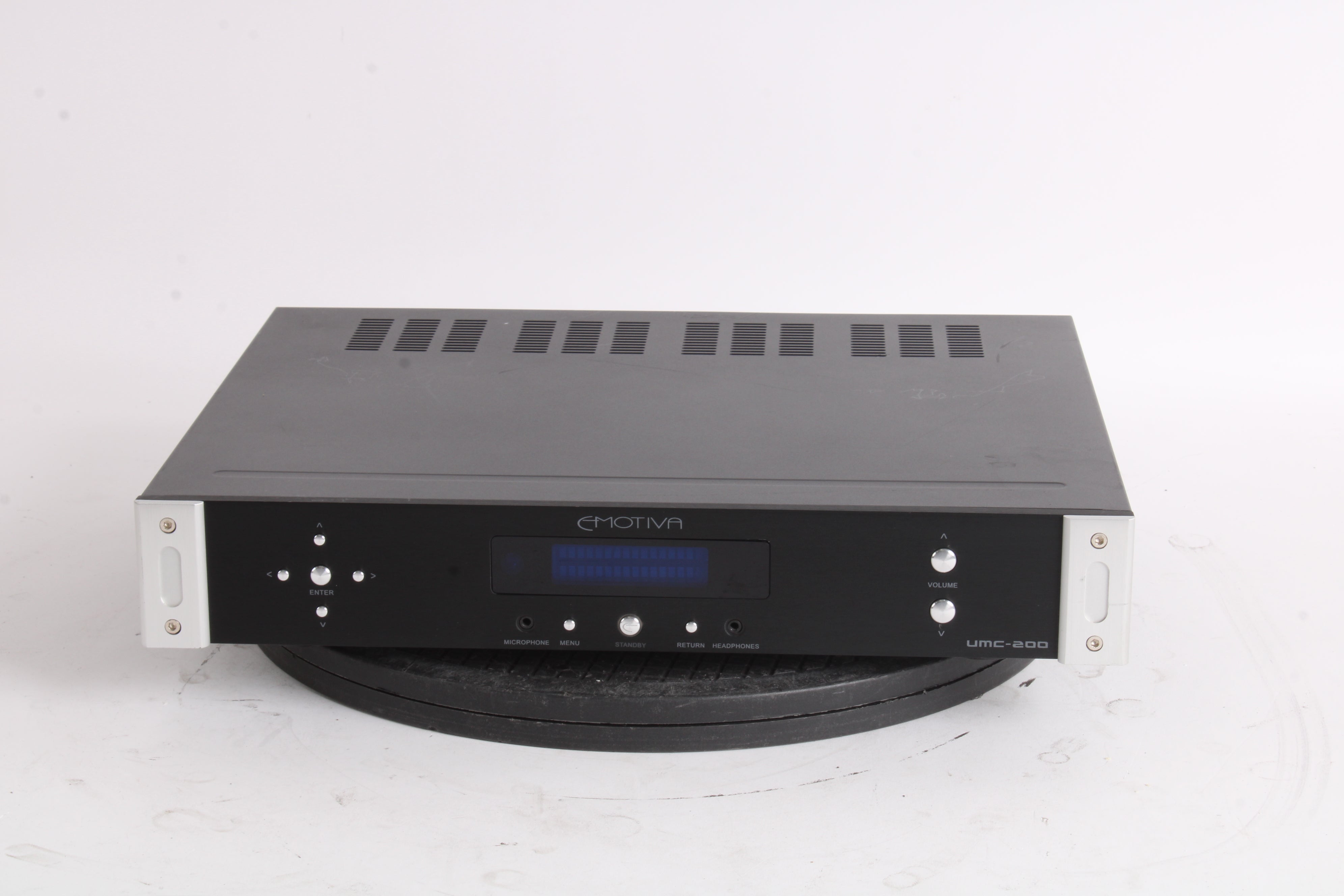Emotiva UMC-200 Home Theater Preamp/Surround Processor - AS IS – NTC Tech