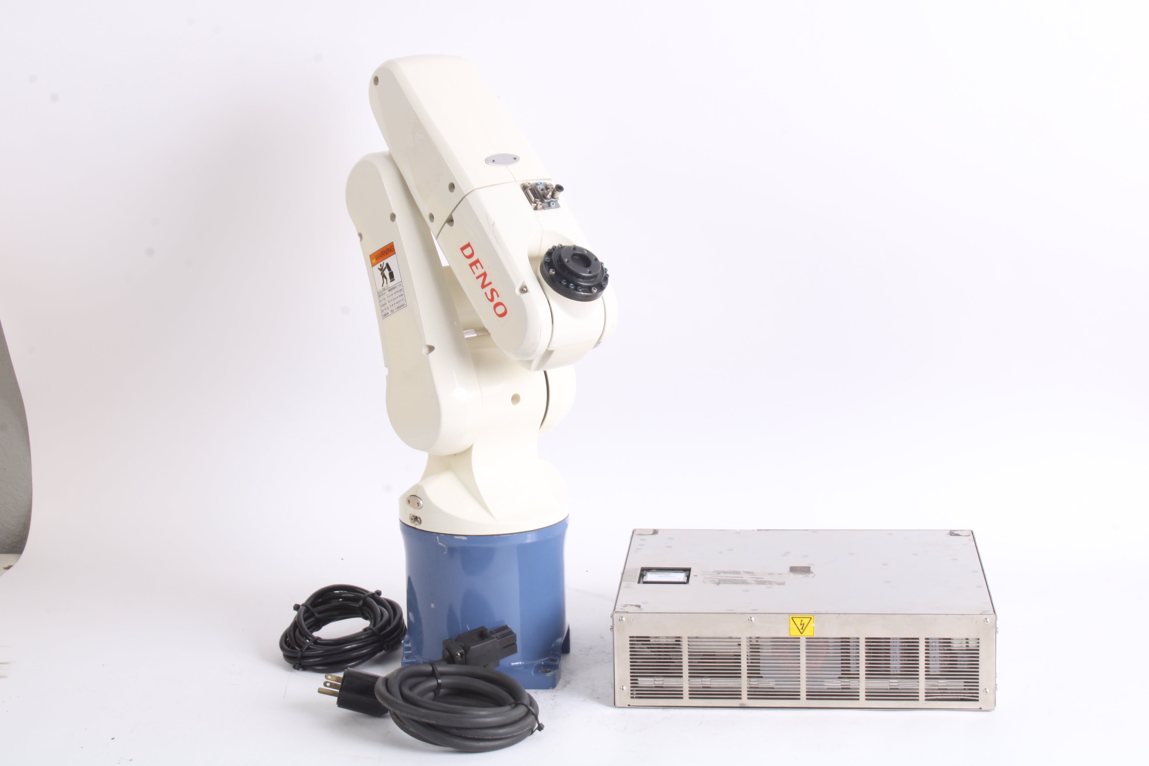 Denso VP-6242M Industrial Robot Arm W/ RC8-VPA0 VP Series Robot Contro ...