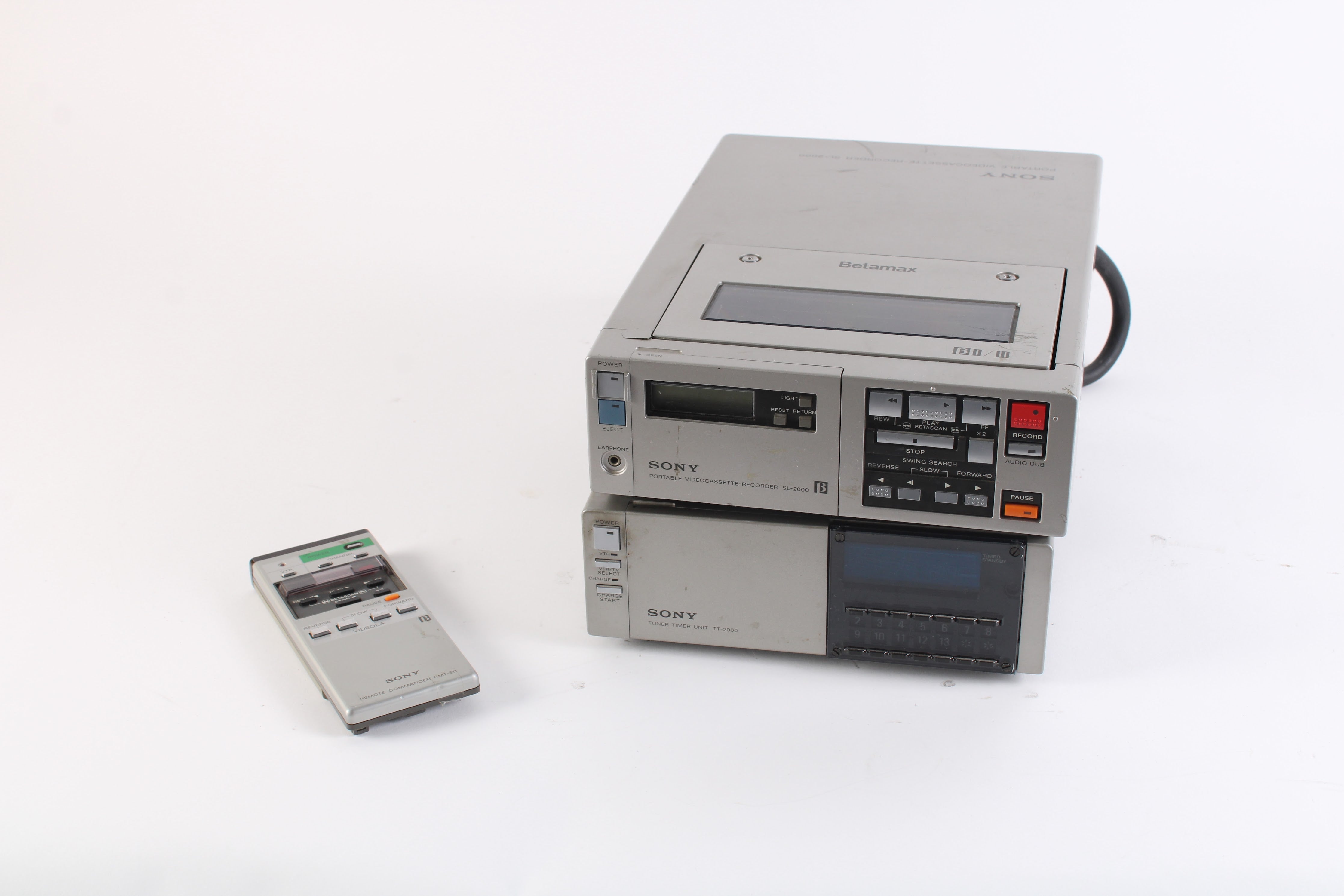Sony SL-2000 Videocassette Recorder Betamax W/ TT-2000 Tuner Timer Wit ...