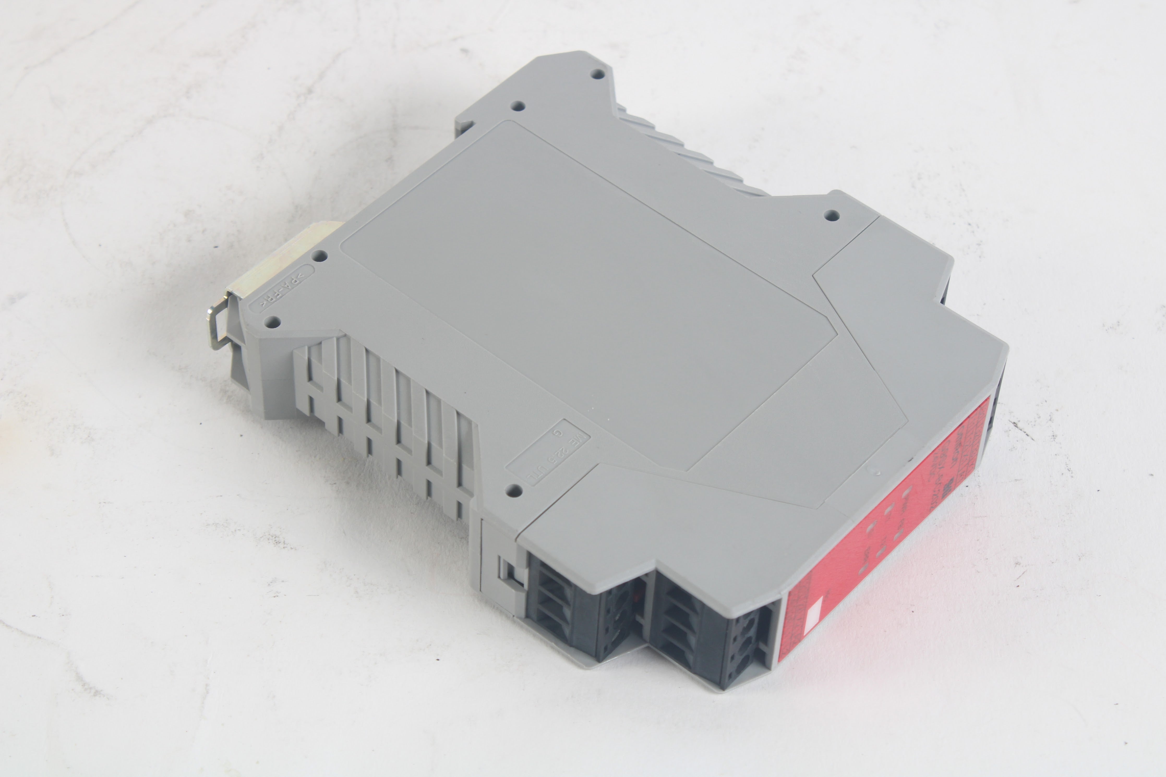 Omron G9SX-BC202-RC 24vdc 3w Max Flexible Safety Unit – NTC Tech