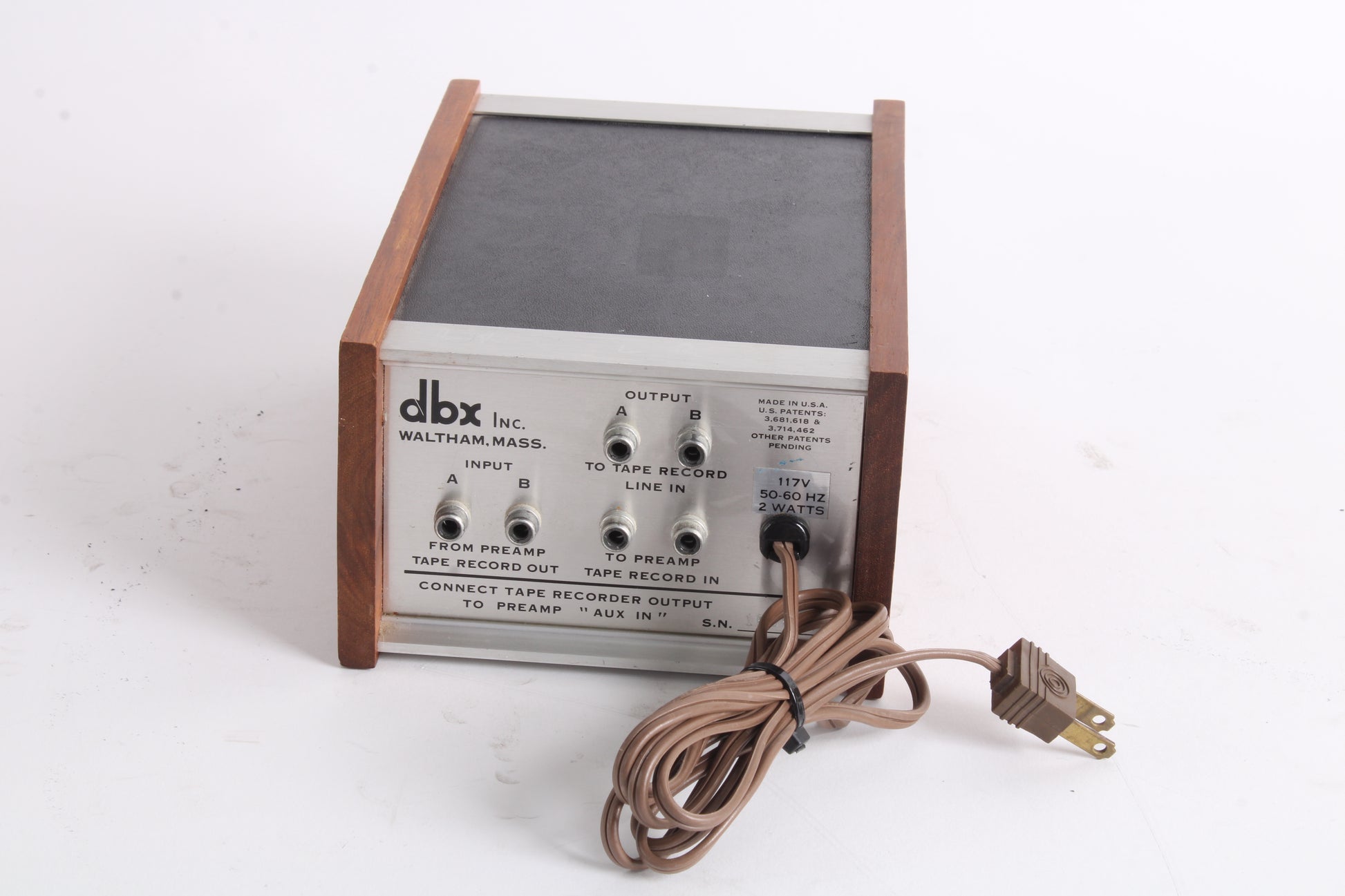 DBX 119 Professional Audio Stereo Compressor / Decilinear / Expander ...