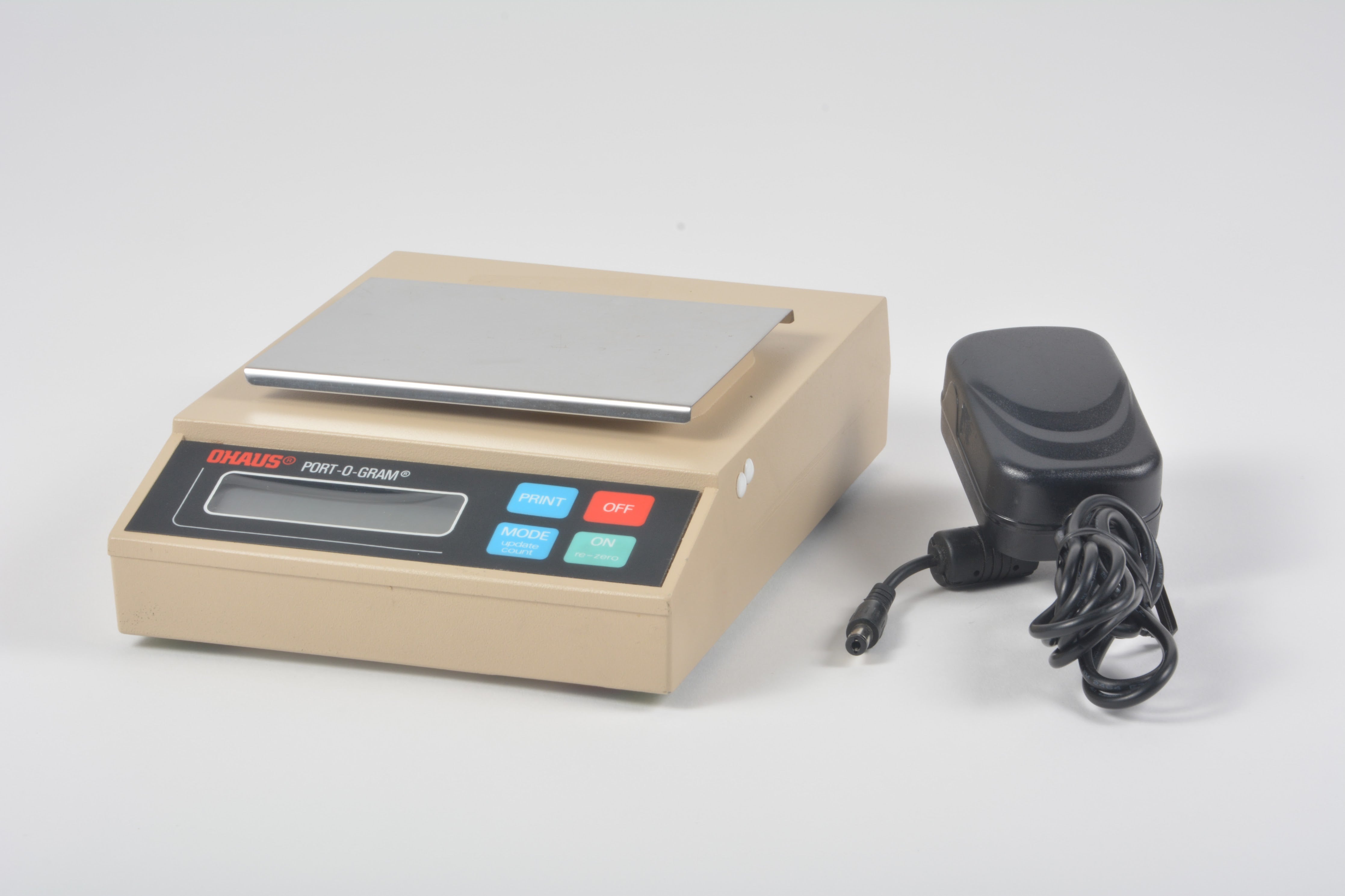 Ohaus C301P Port-O-Gram 300g Digital Electronic Scale (g) (dwt) (oz t ...