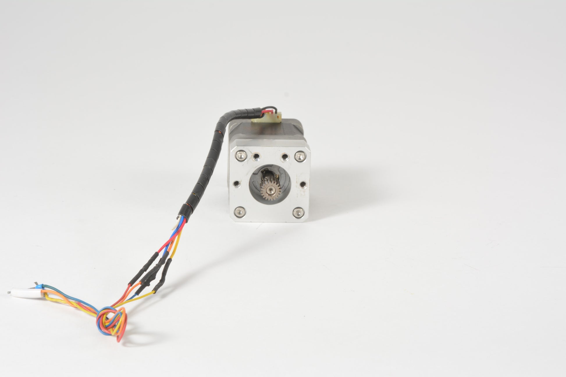 Sanyo 103H549-0440 Step Syn Stepping Motor – NTC Tech