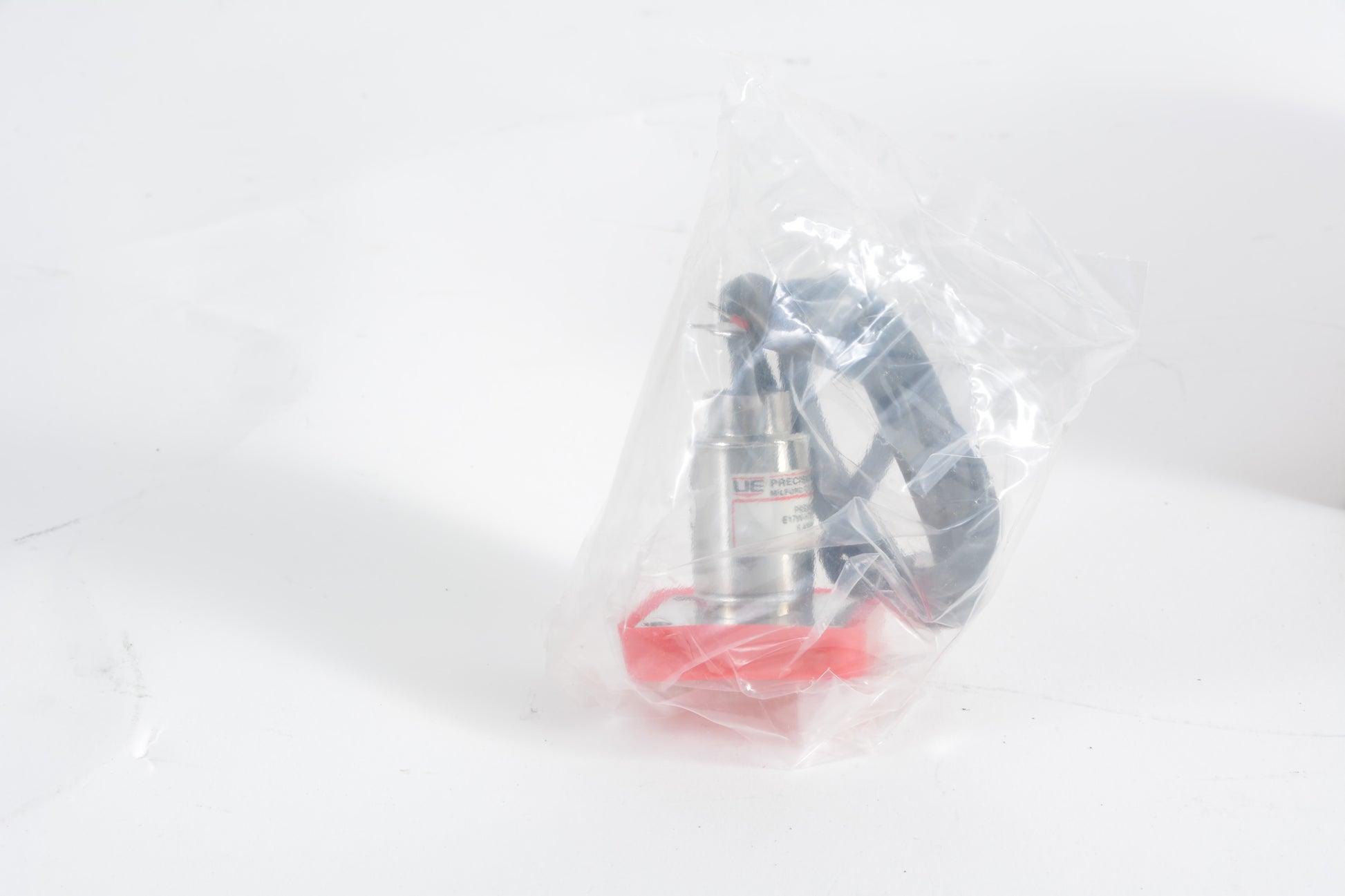 Precision Sensors 14314 - E17W-H73 Pressure Switch 5 AMPS at 28 VDC ...