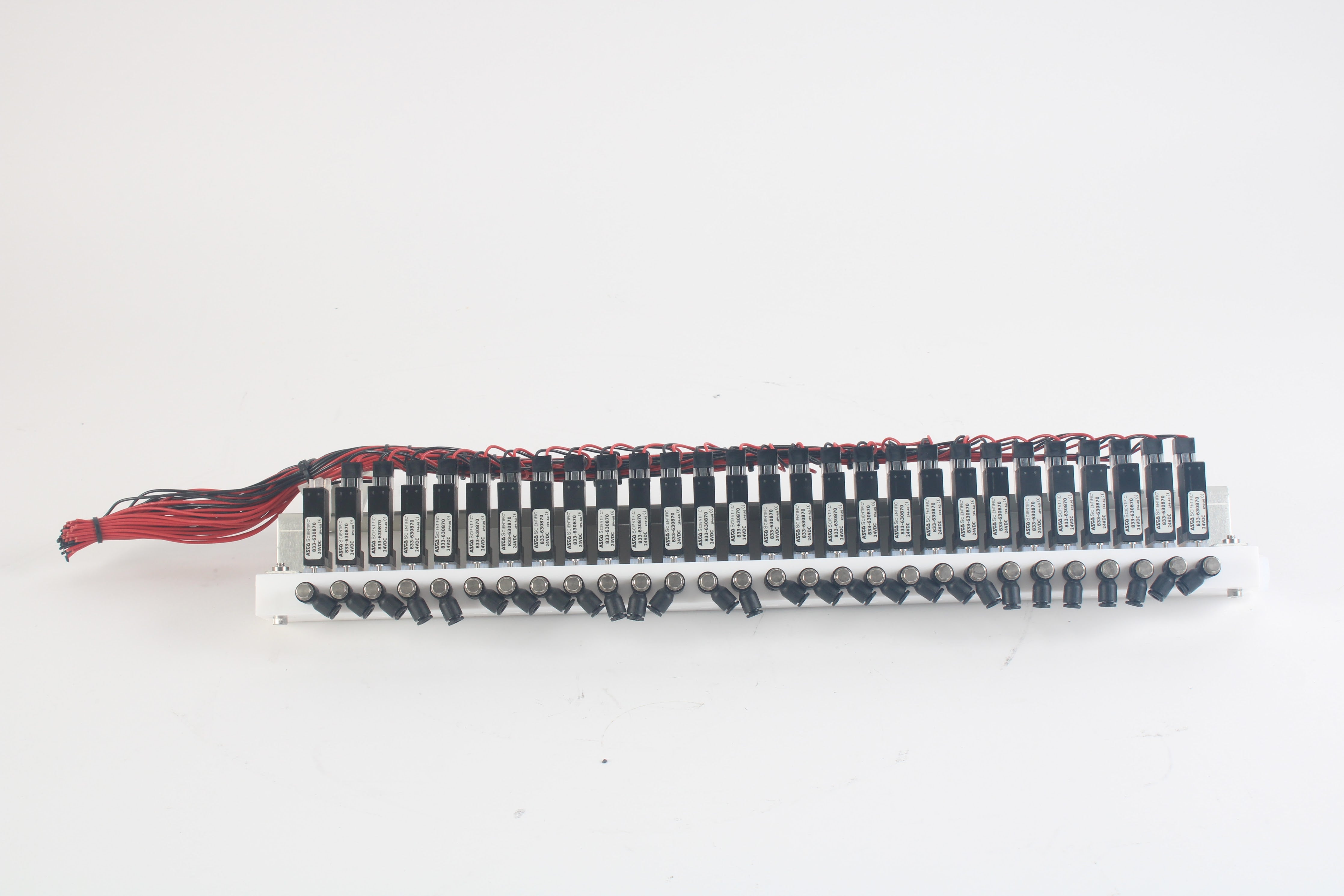 Asco 28X 833-630870 24VDC, 2P4-AG Electric Proportional Valves W/ Mani ...