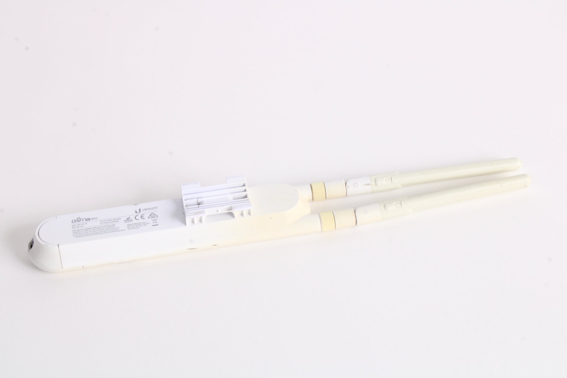 Ubiquiti UAP-AC-M Unifi Antenna Mesh Access Point - Fair Condition ...
