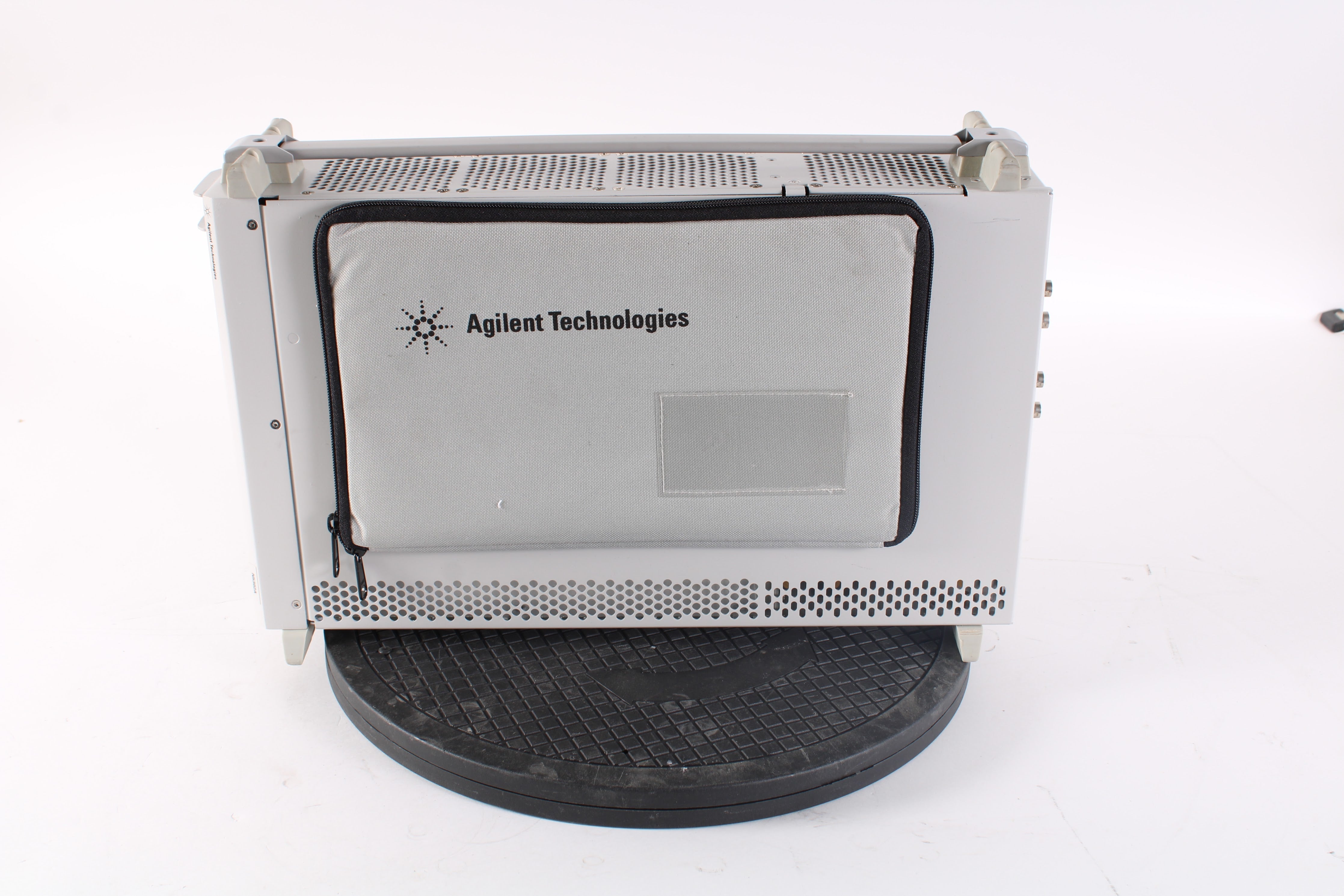 Agilent / Keysight / HP N5302A Portable 2-Slot Chassis Multi-User – NTC ...